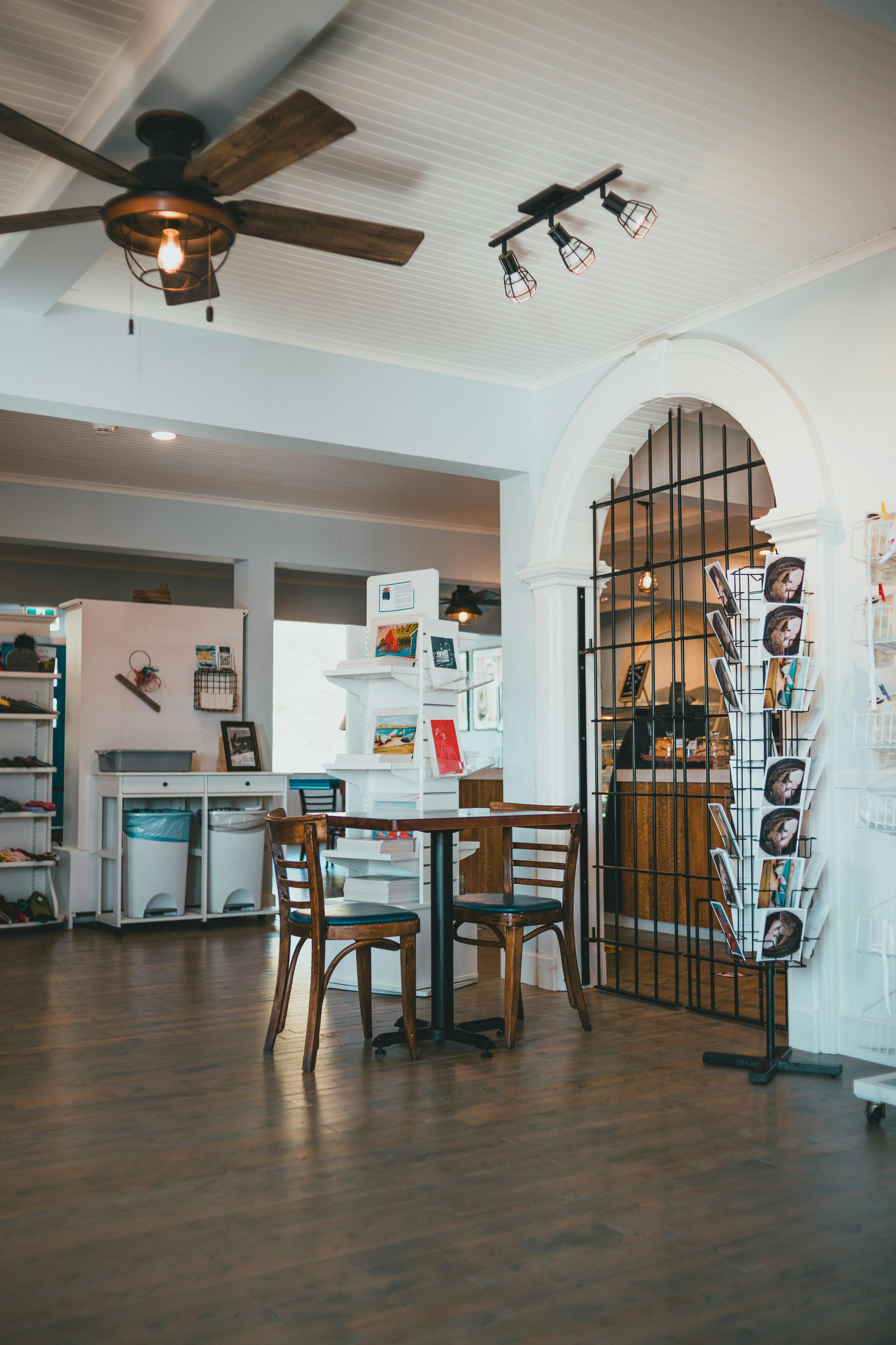 Rack Displays Photos, Download The BEST Free Rack Displays Stock Photos ...