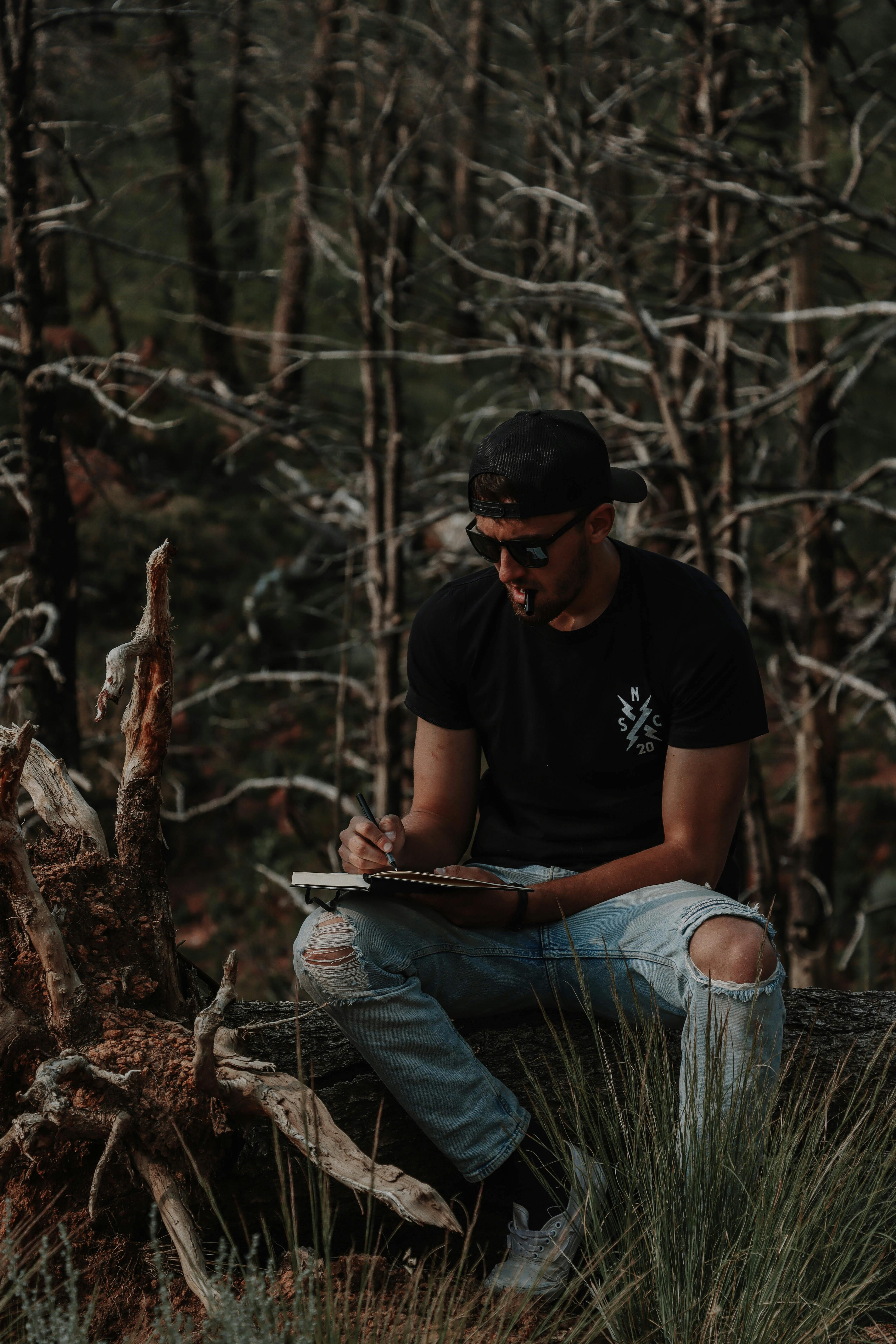 Writing Tree Photos, Download The BEST Free Writing Tree Stock Photos ...