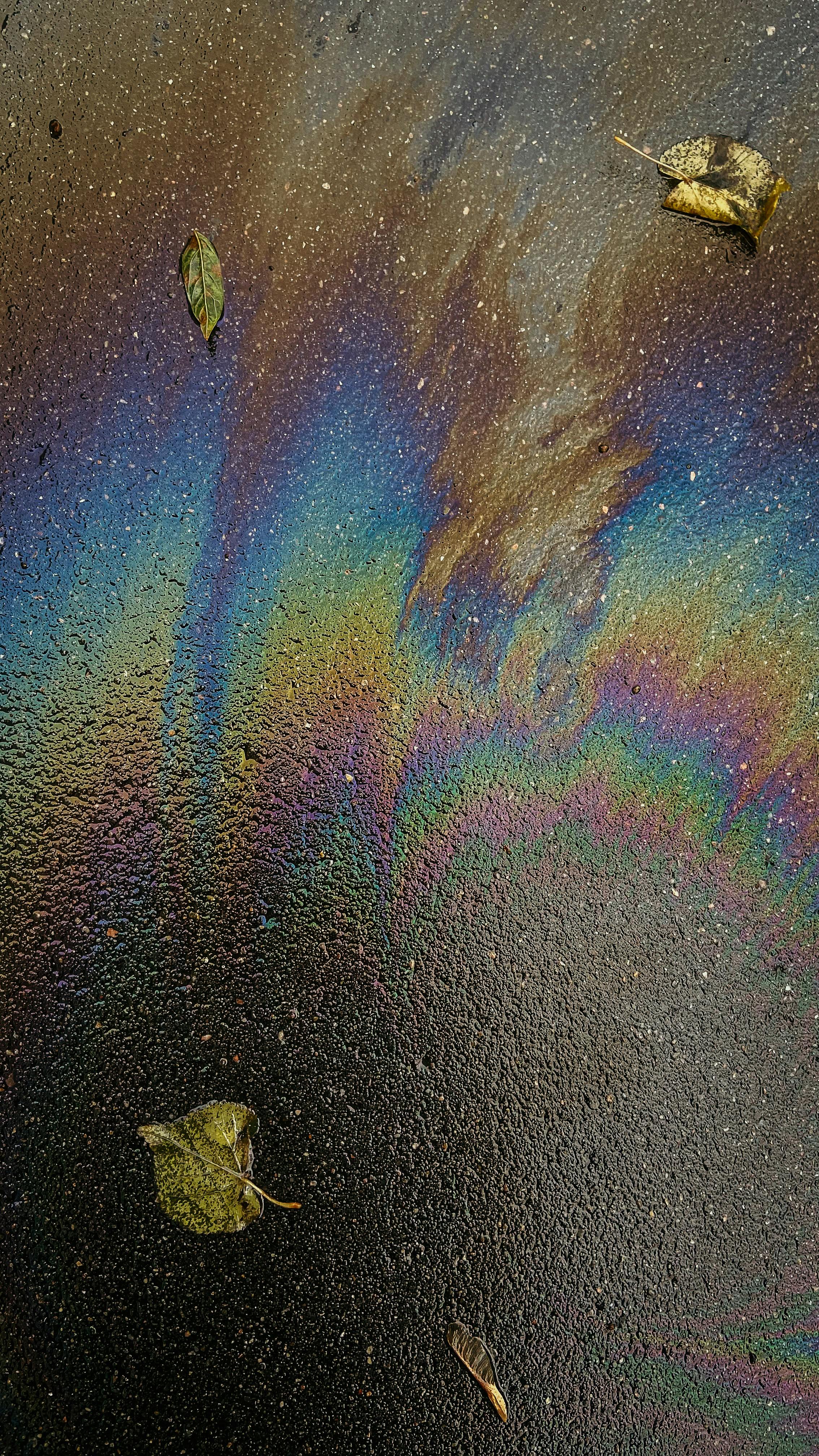 Oil Slick Photos, Download The BEST Free Oil Slick Stock Photos & HD Images