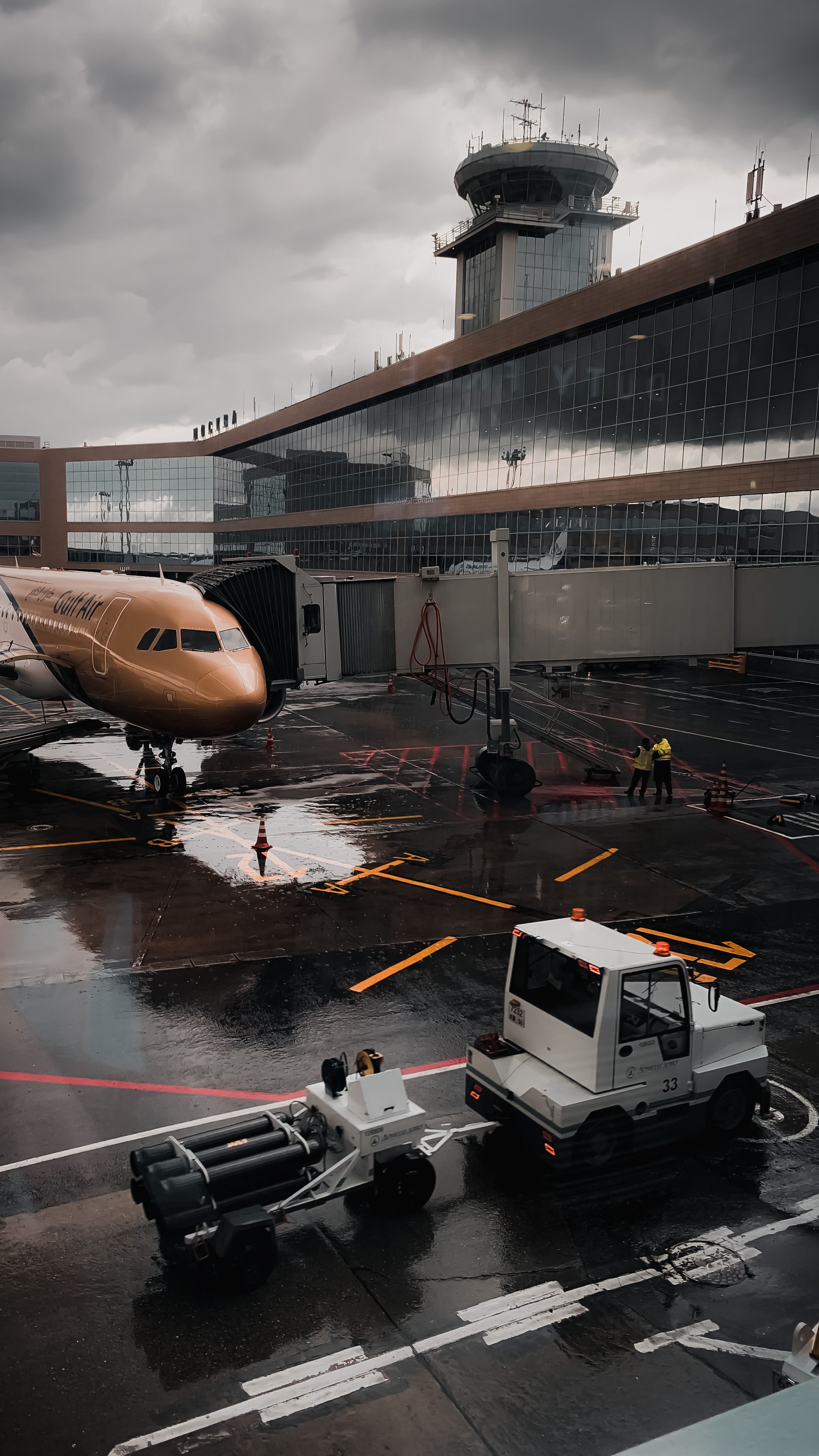 Plane on Airport · Free Stock Photo