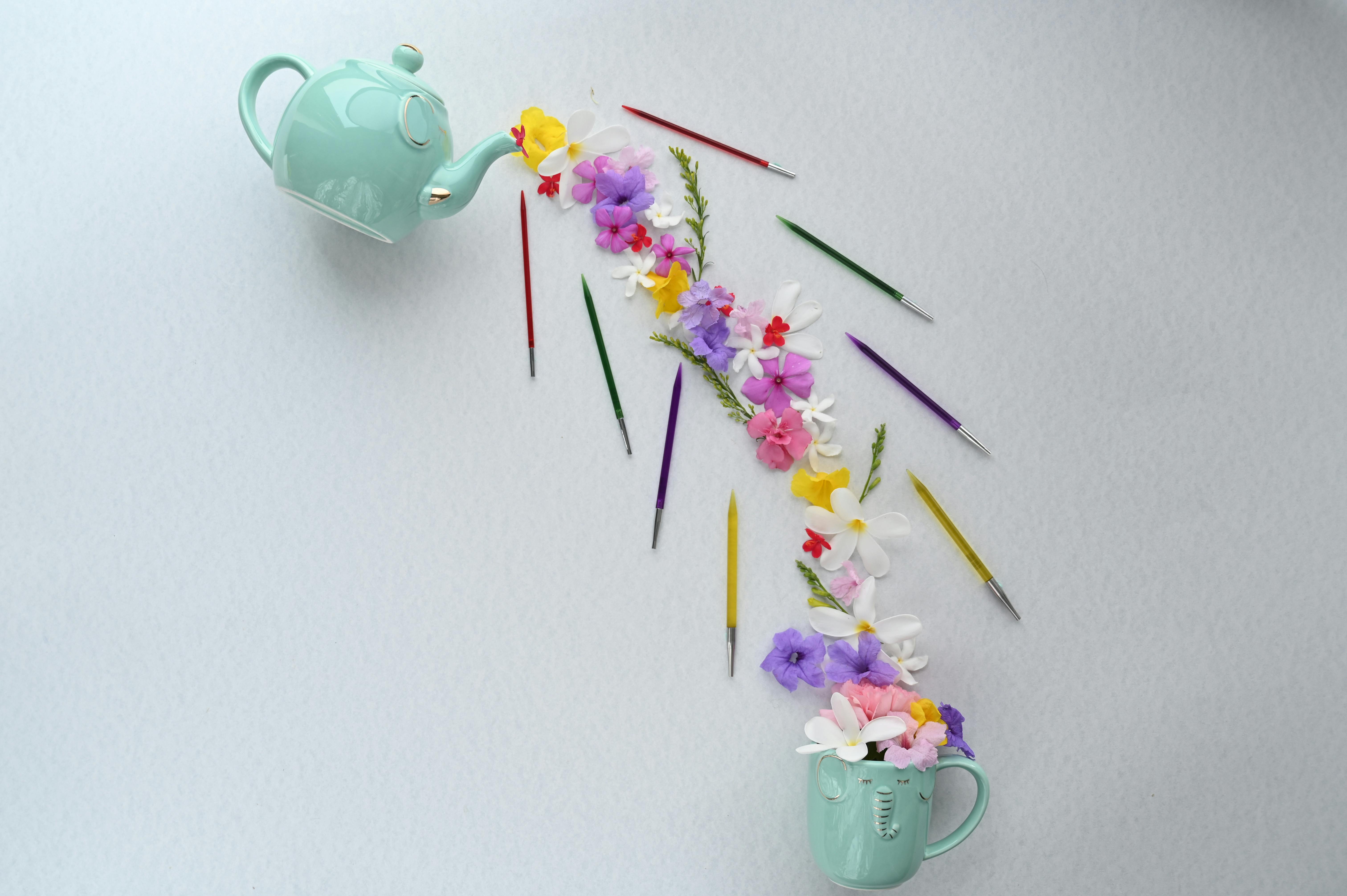 Close-up Photo of a Hand Craft · Free Stock Photo