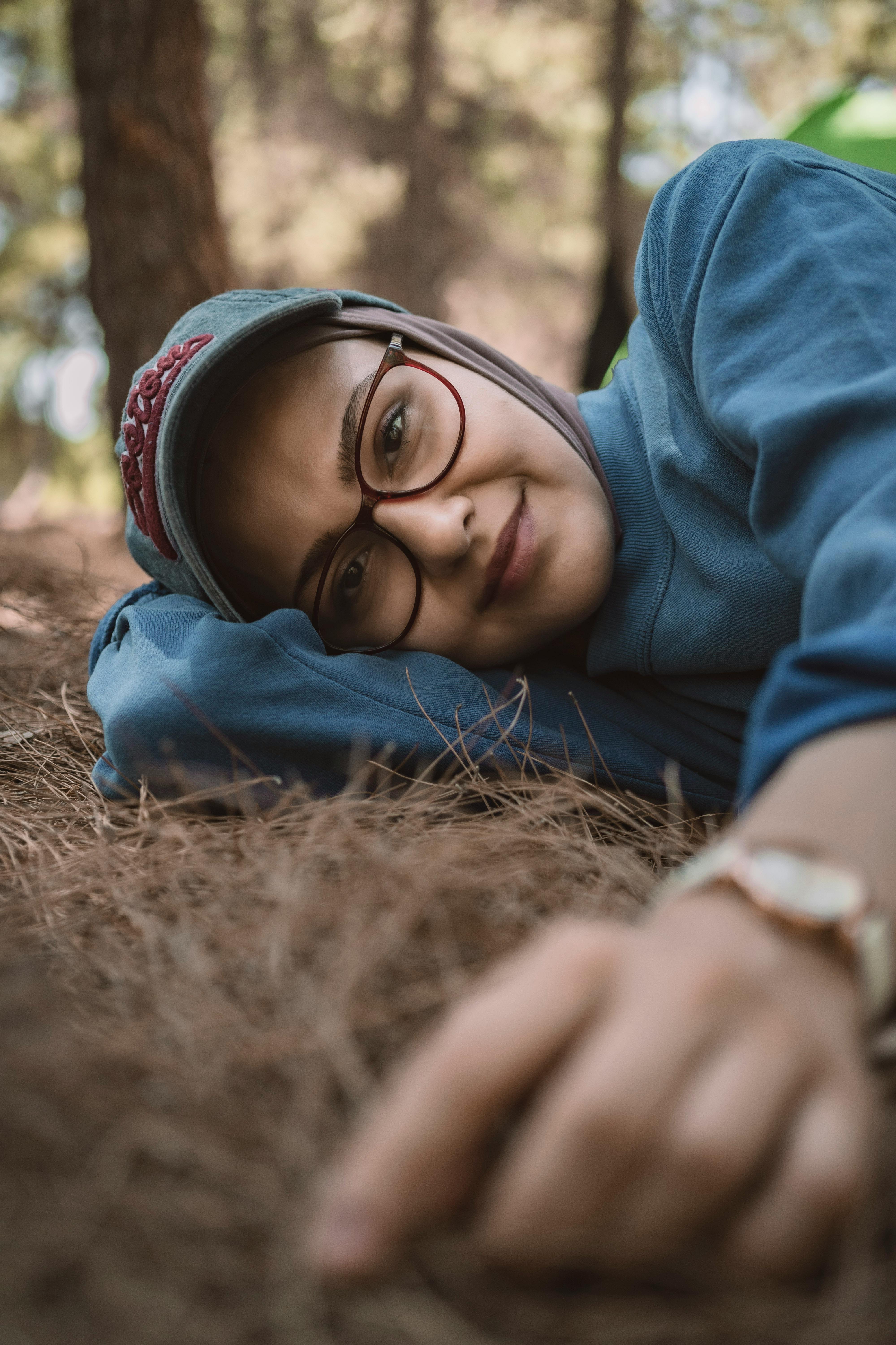 Man Lying Down Beside Woman · Free Stock Photo