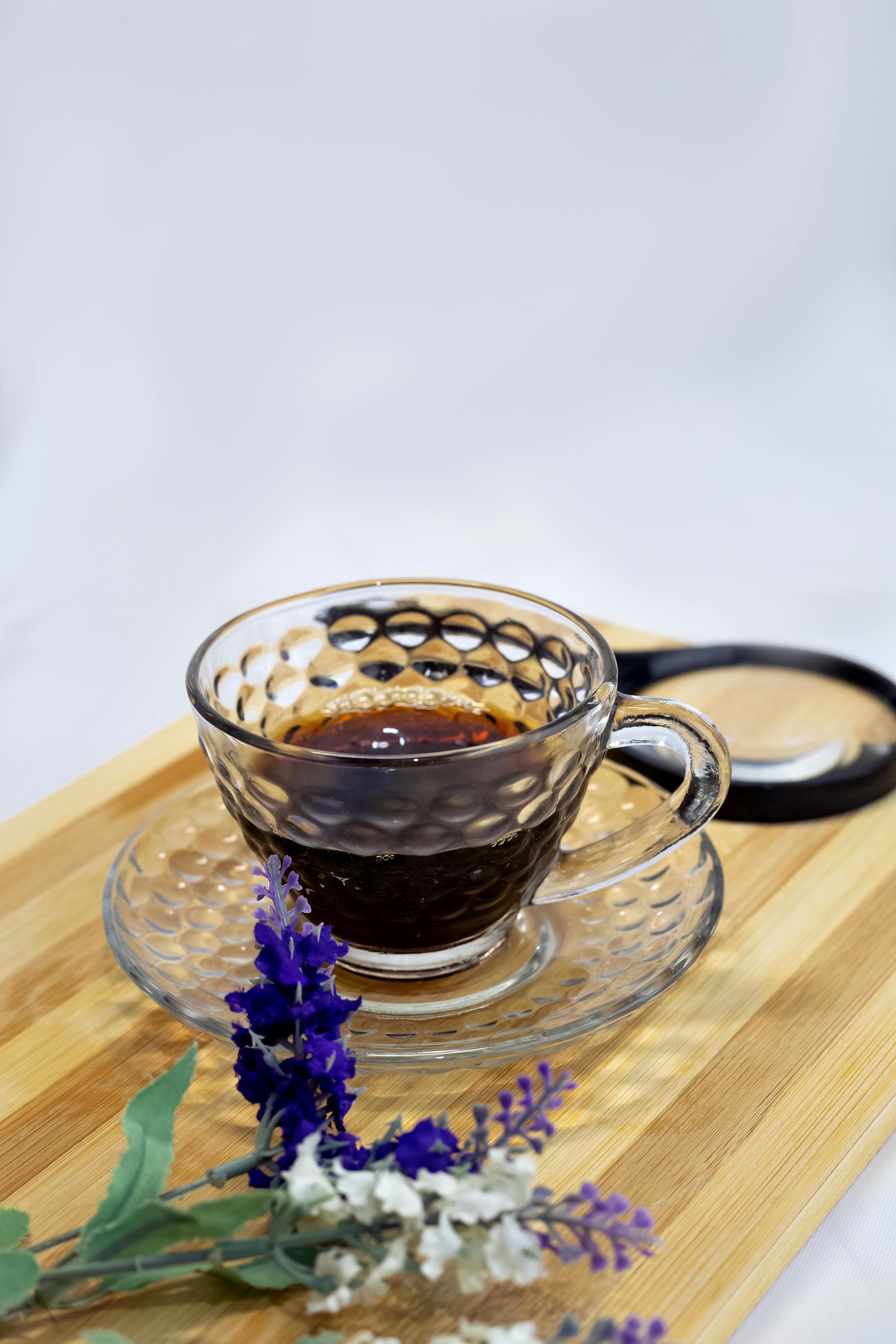 Glass Cups on the Table · Free Stock Photo