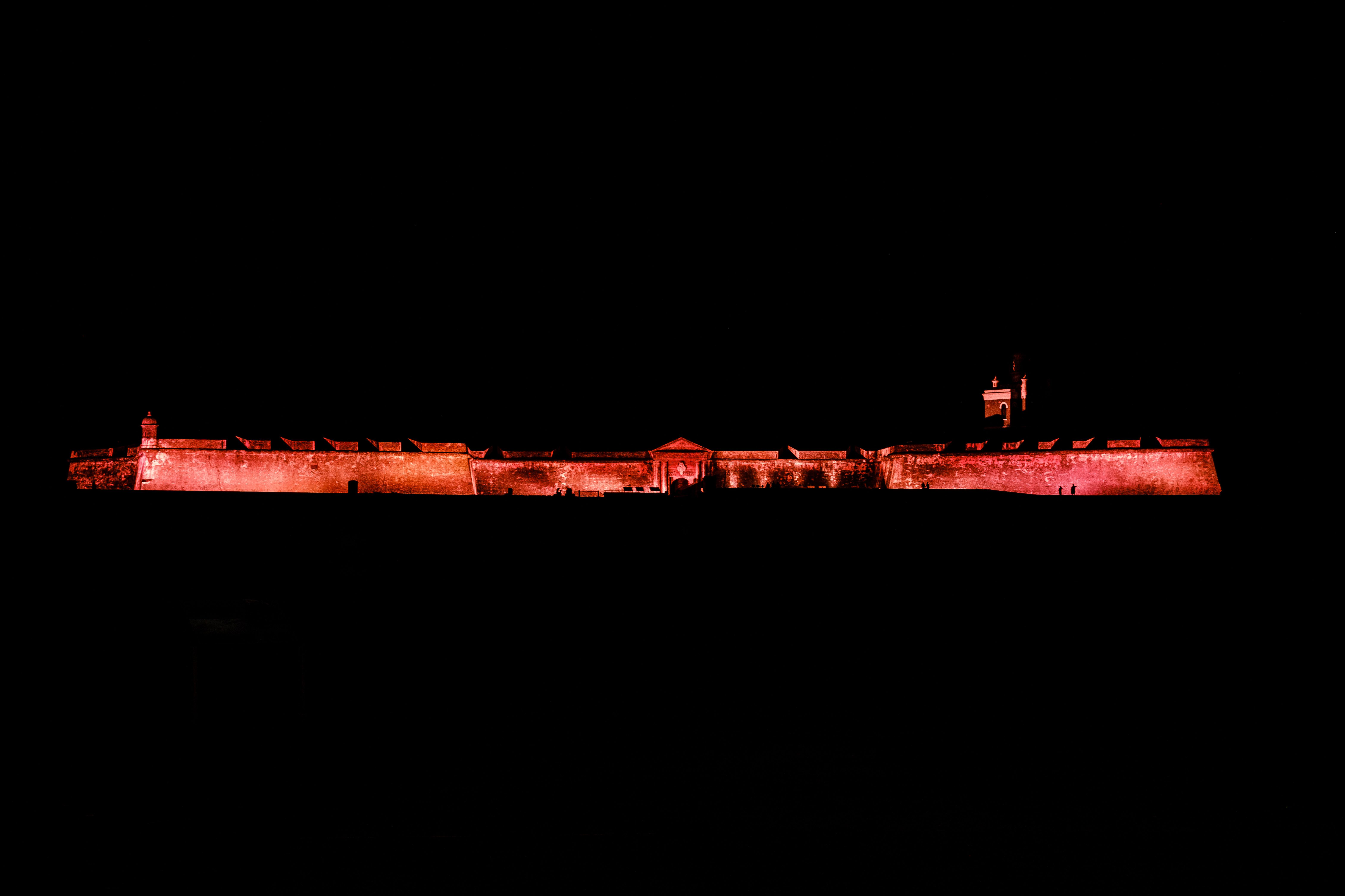 Castle Walls in Darkness · Free Stock Photo
