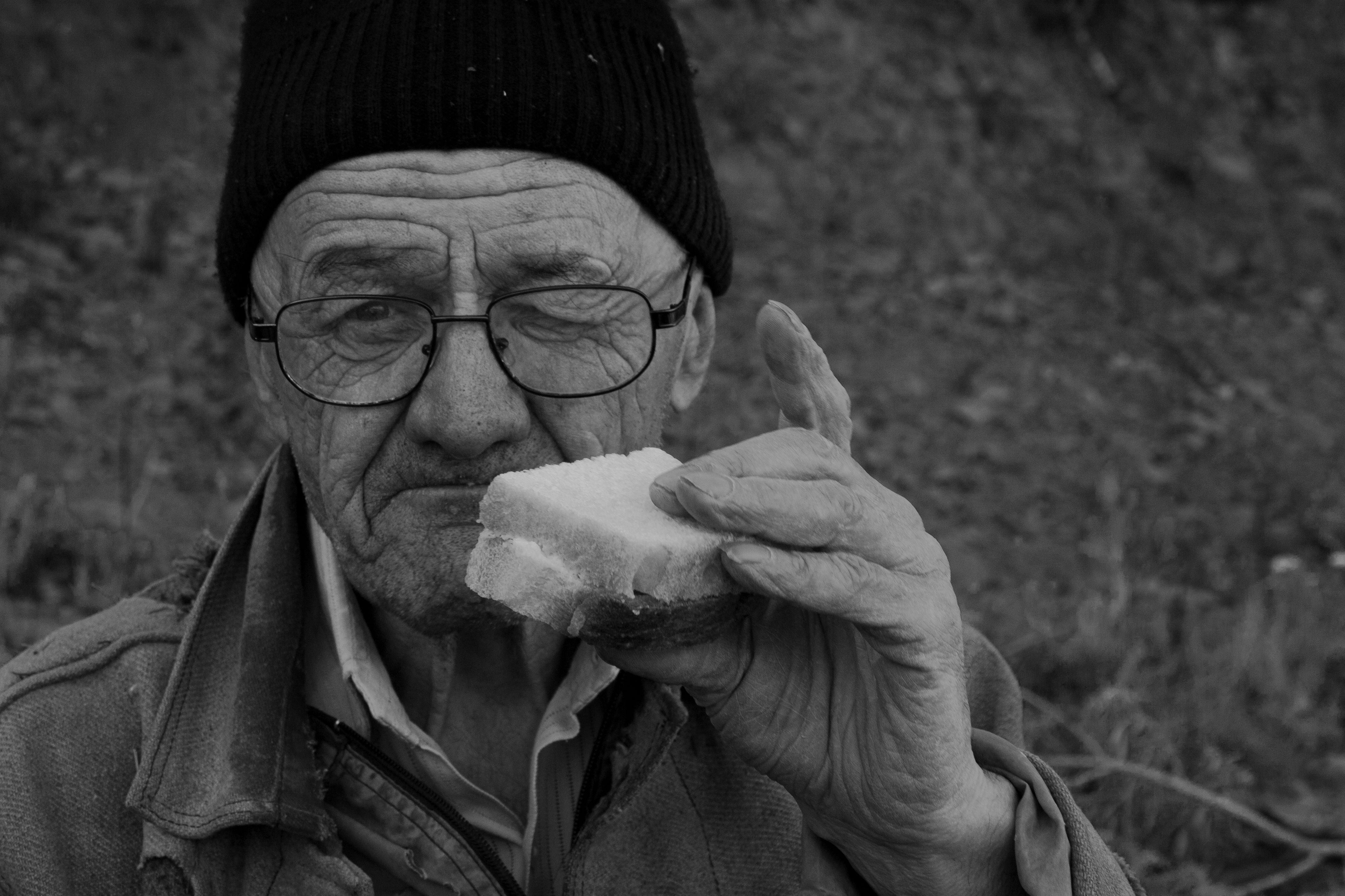 Feeling Hungry Photos, Download The BEST Free Feeling Hungry Stock ...