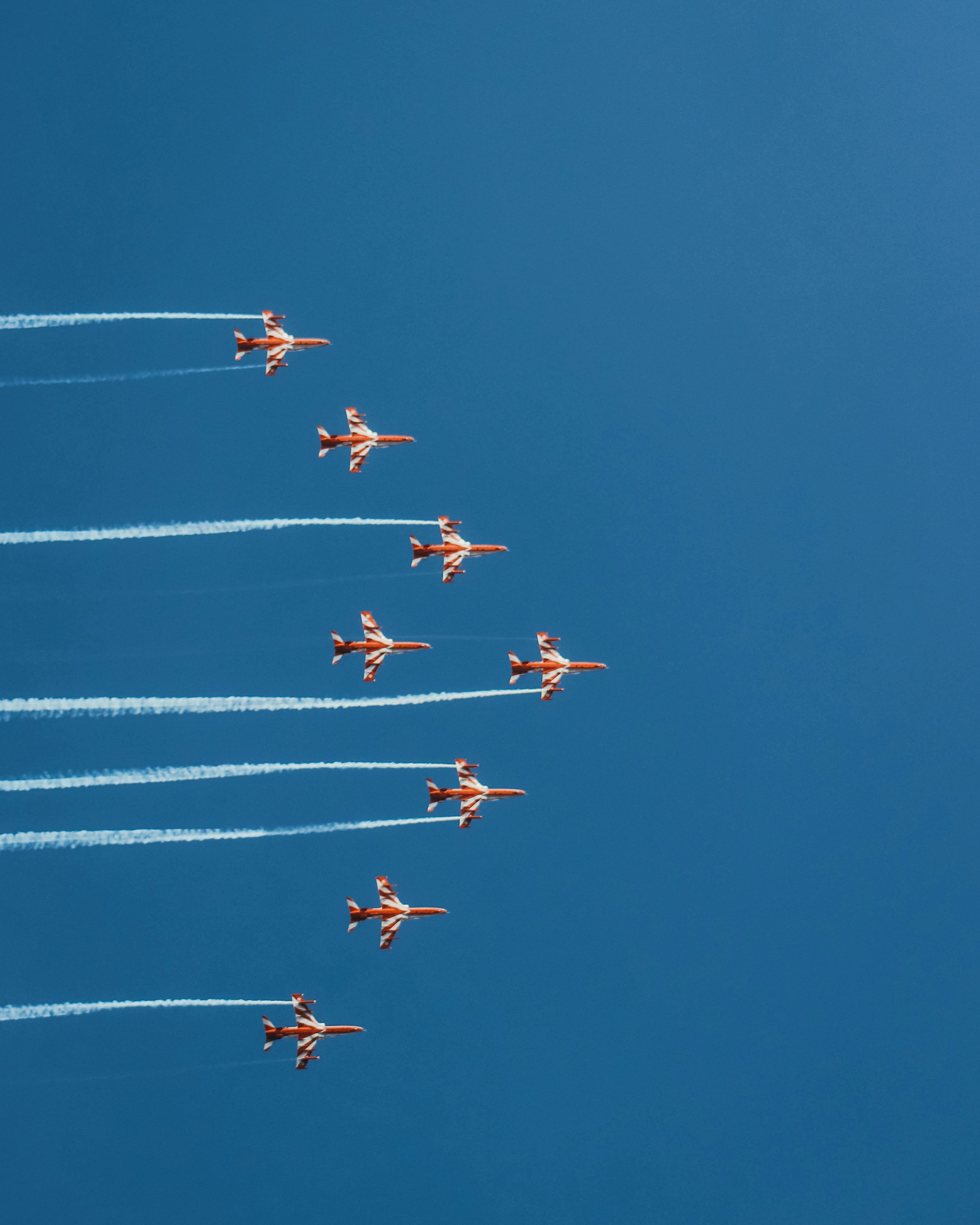 Airplanes Flying Together · Free Stock Photo