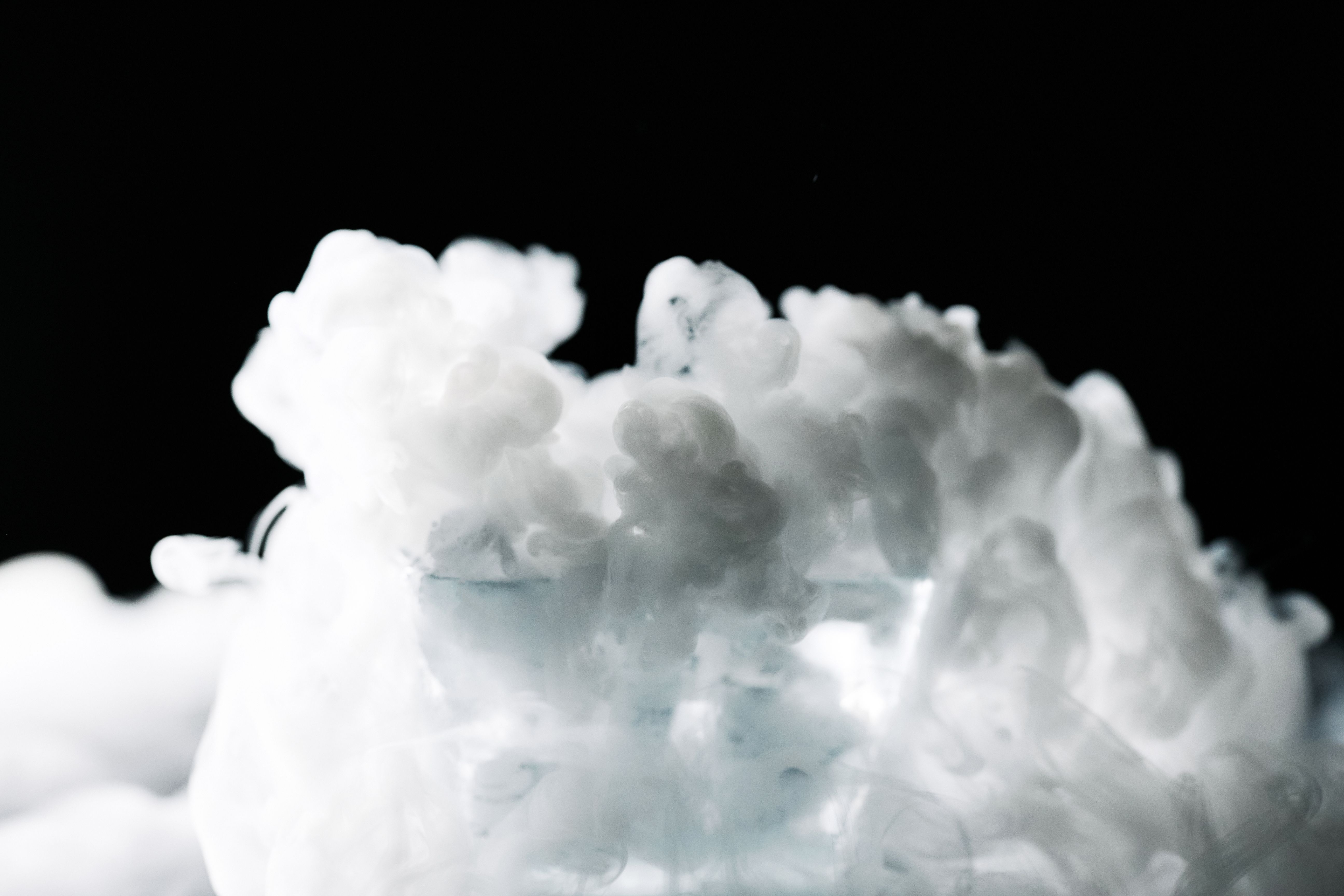 High-Speed Photography of Colorful Ink Diffusion in Water · Free Stock ...