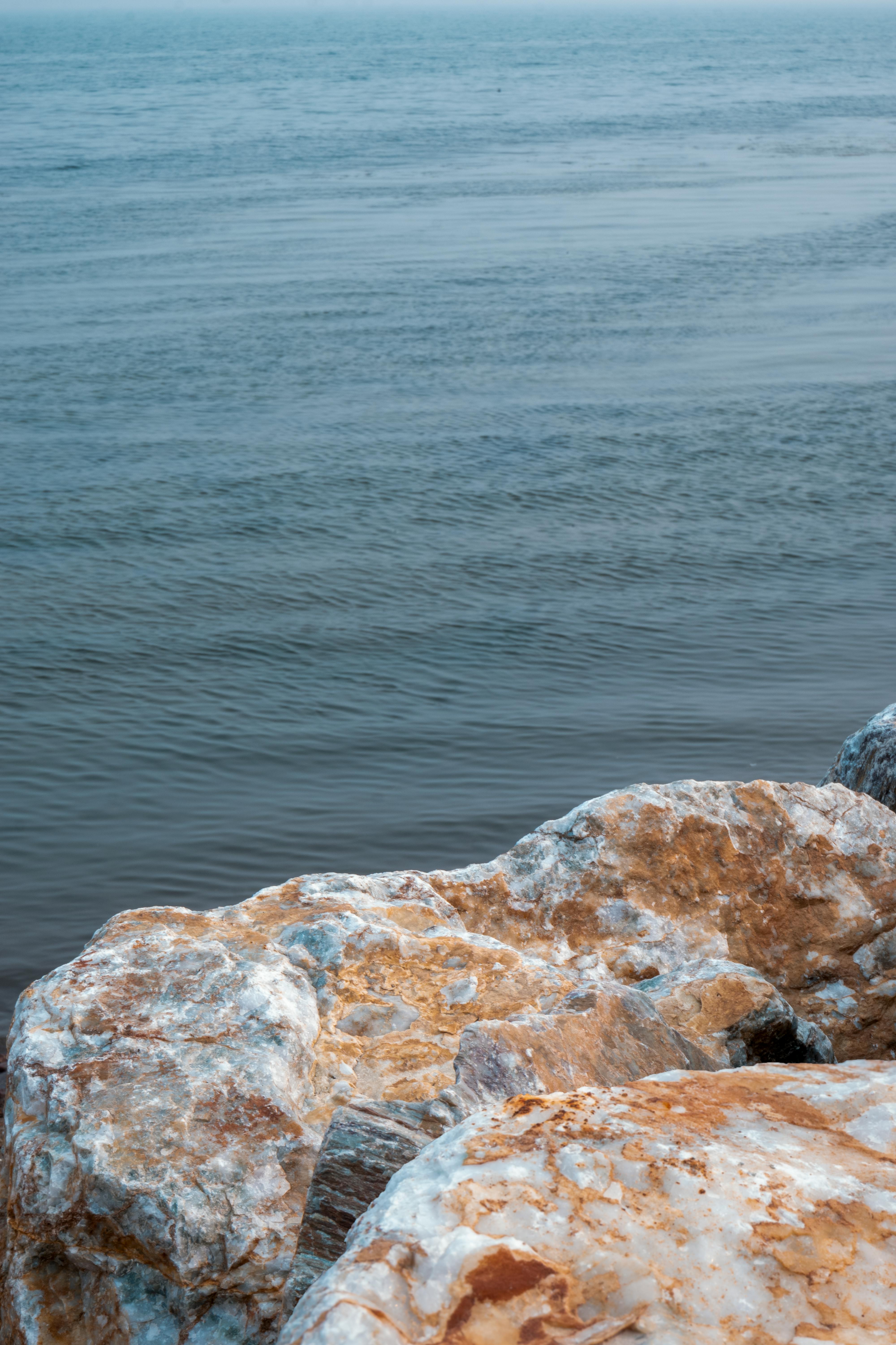 Brown Rock Near the Sea · Free Stock Photo