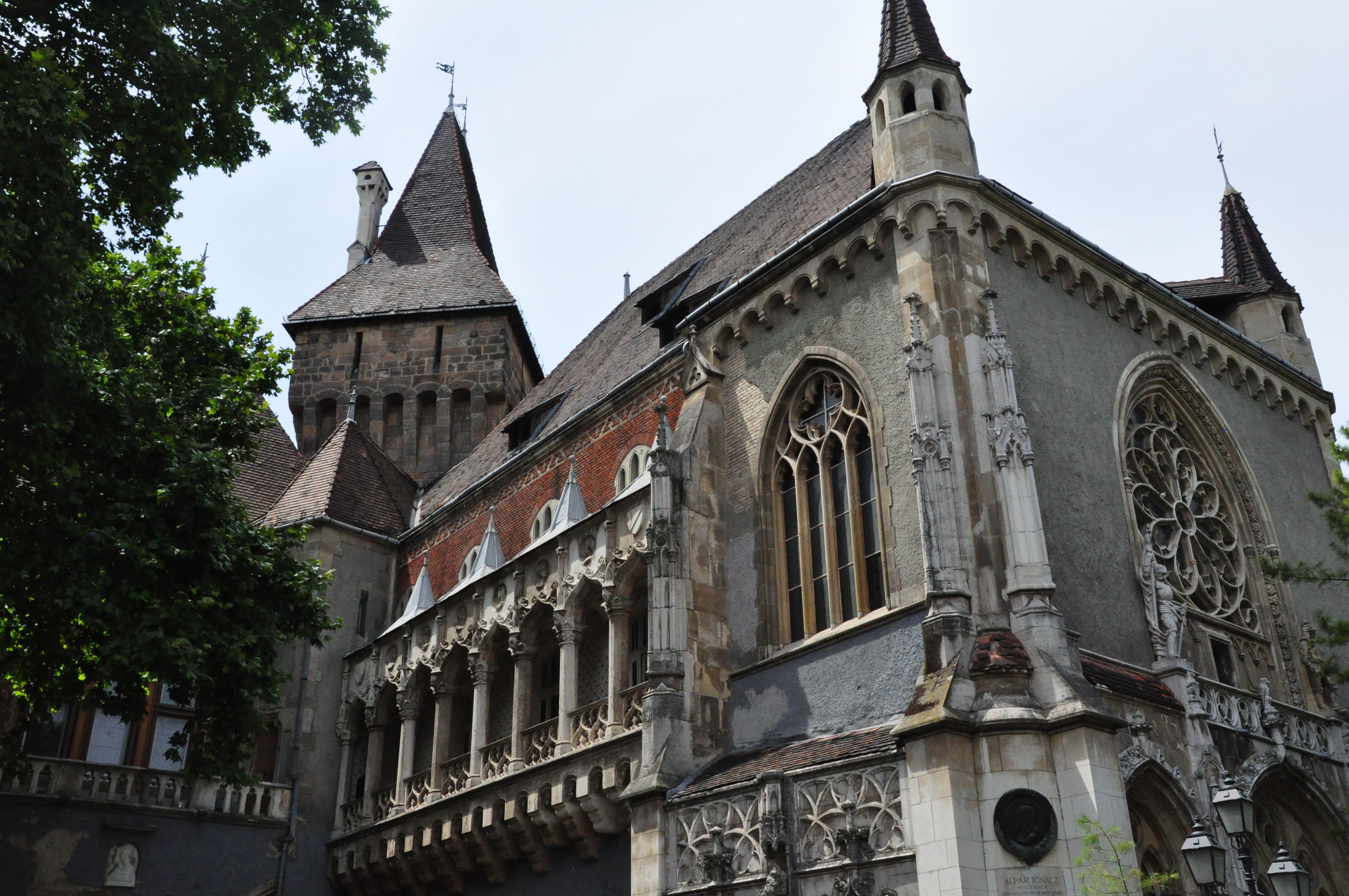 7,846+ Best Free Gothic architect Stock Photos & Images · 100% Royalty ...