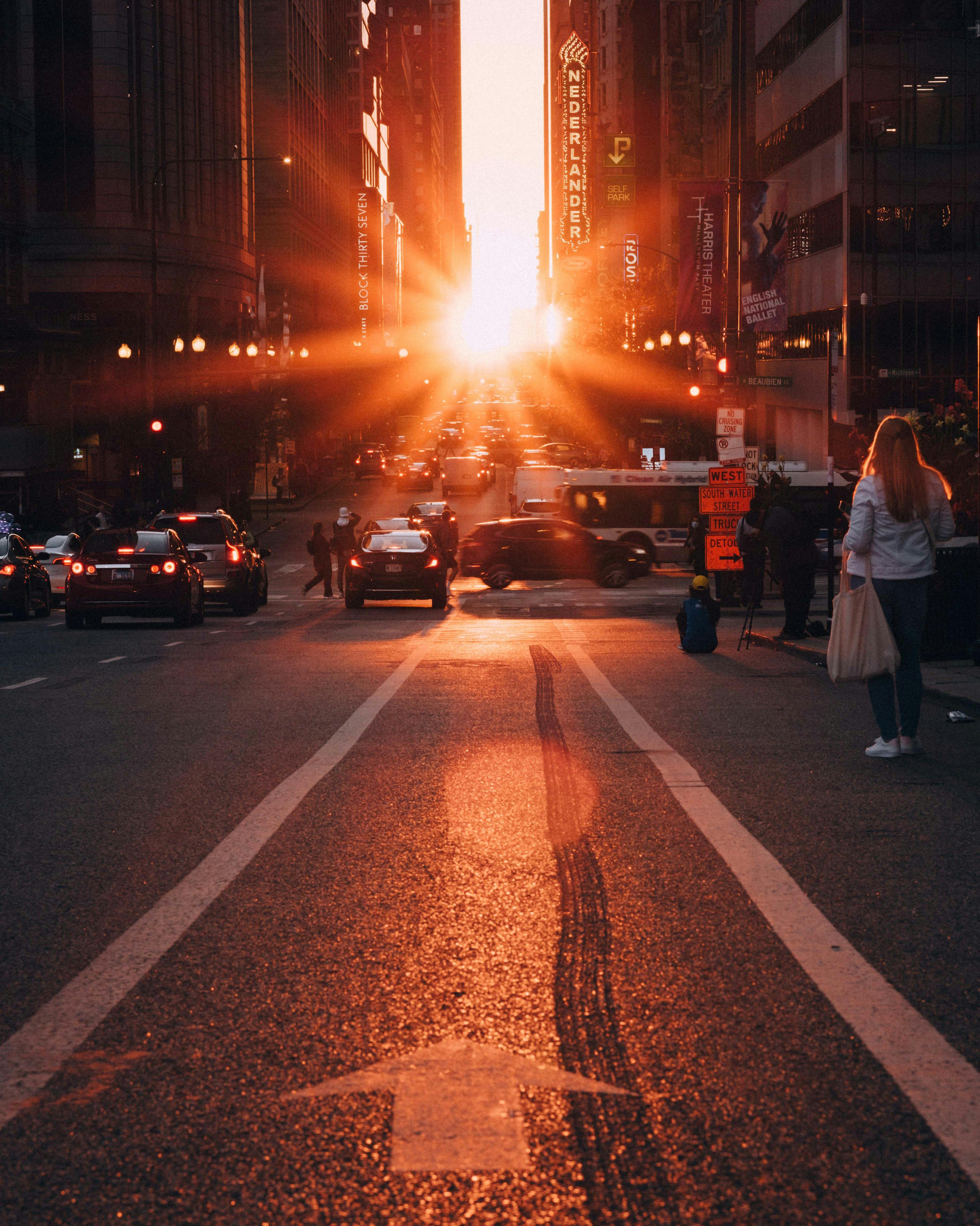 Busy City Street During Sunset · Free Stock Photo