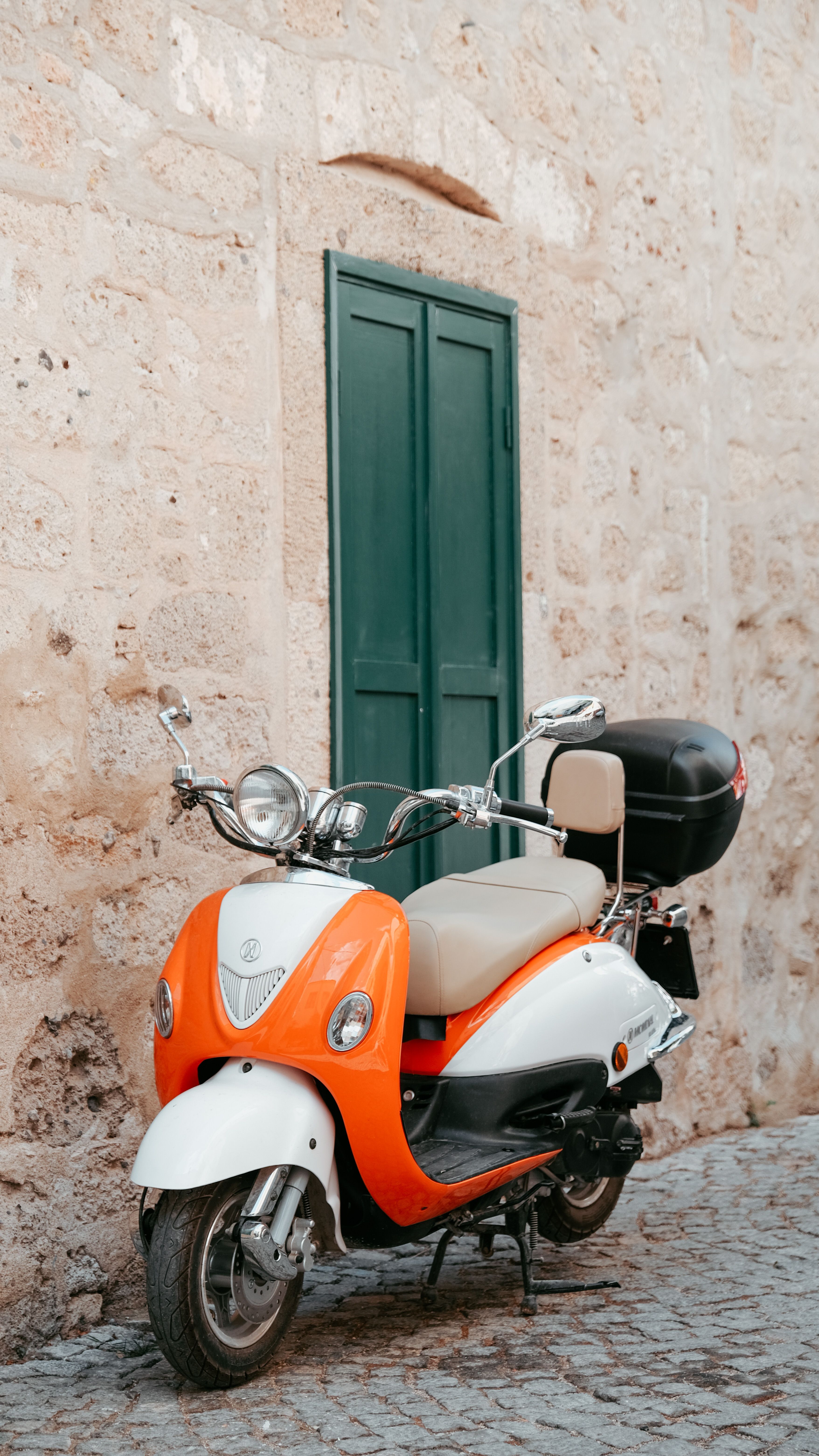Vintage scooter on street · Free Stock Photo