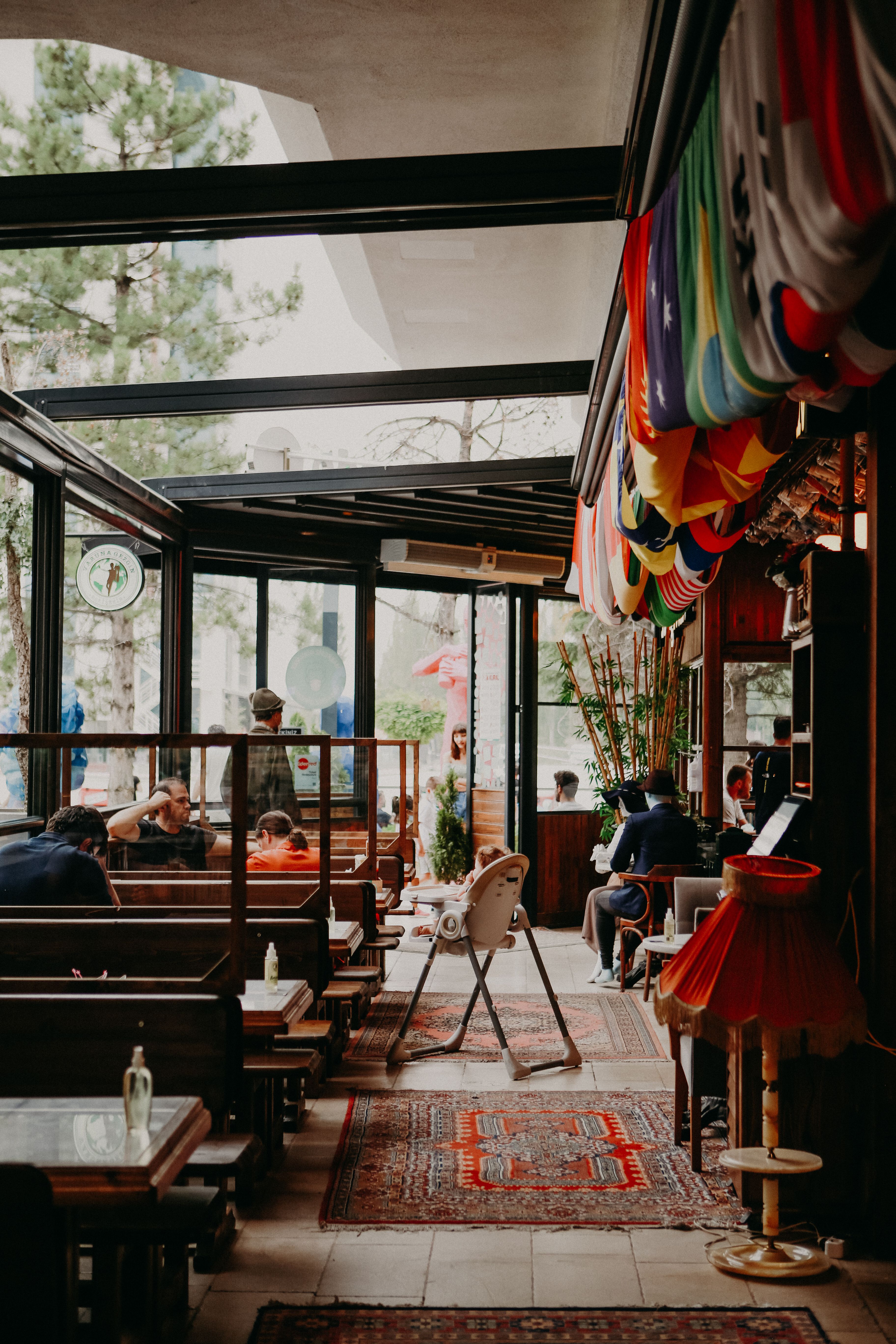 People Inside the Restaurant · Free Stock Photo