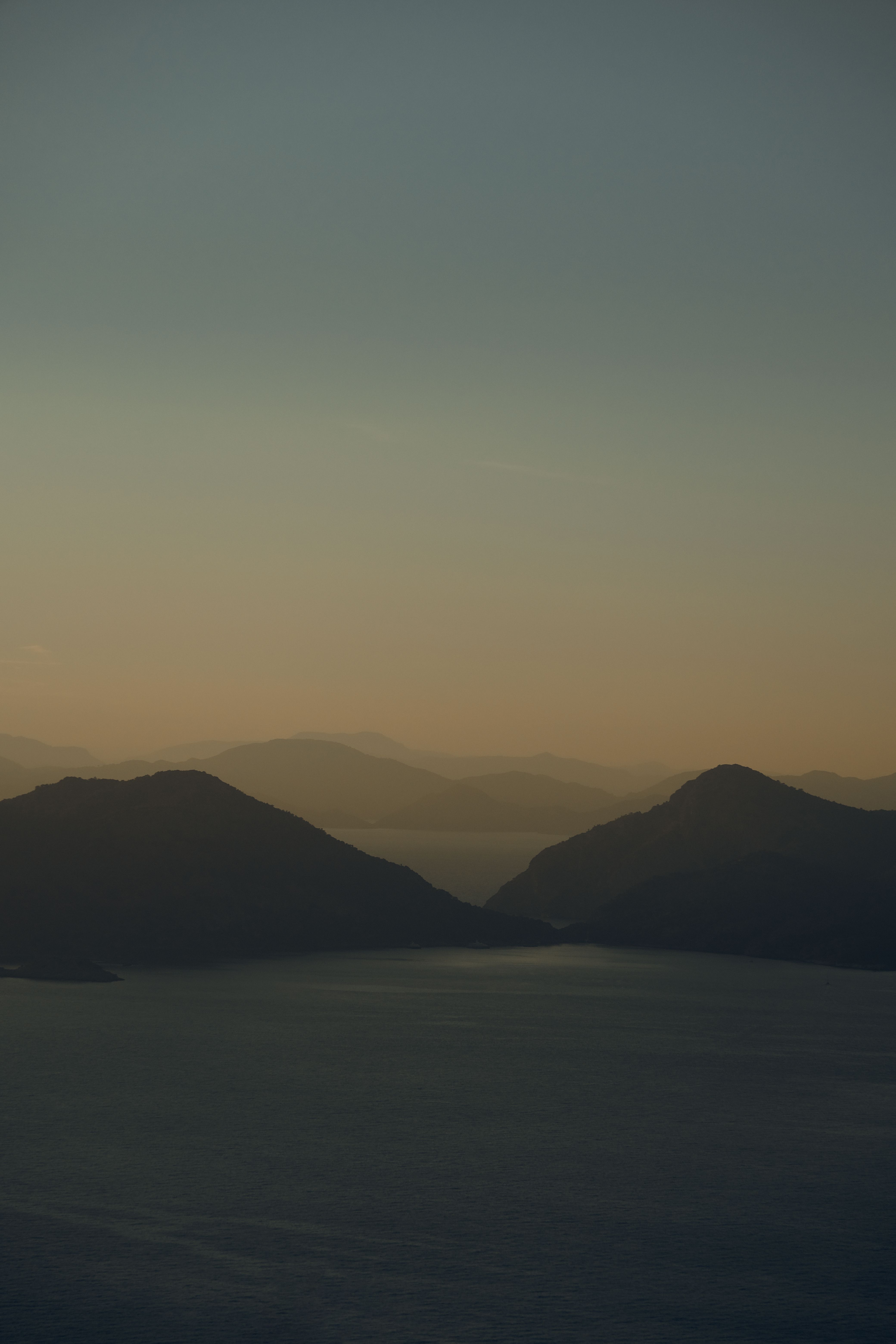 Two Mountain Peaks · Free Stock Photo