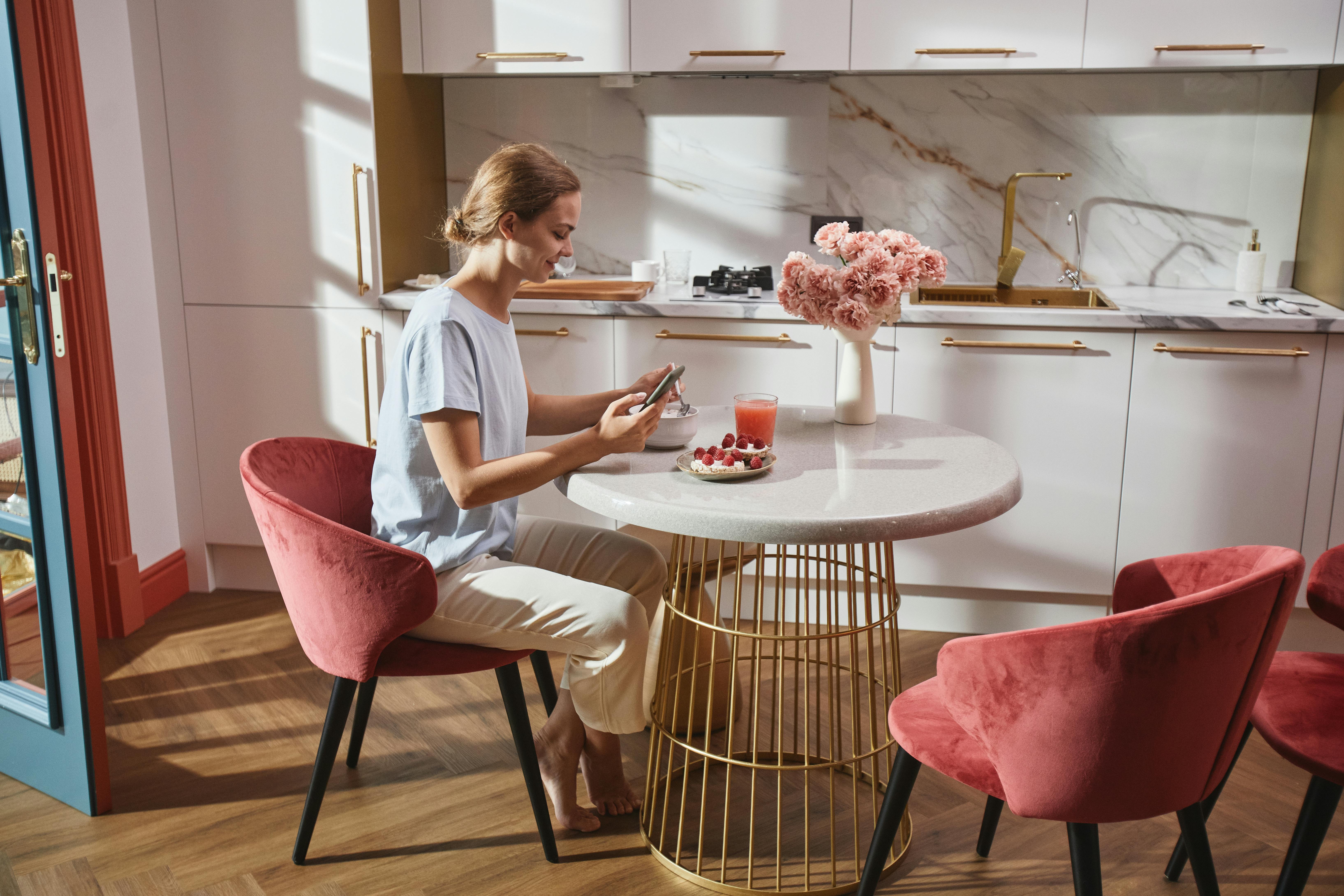 30,000+ Best Smartphone Kitchen Photos · 100% Free Download · Pexels ...