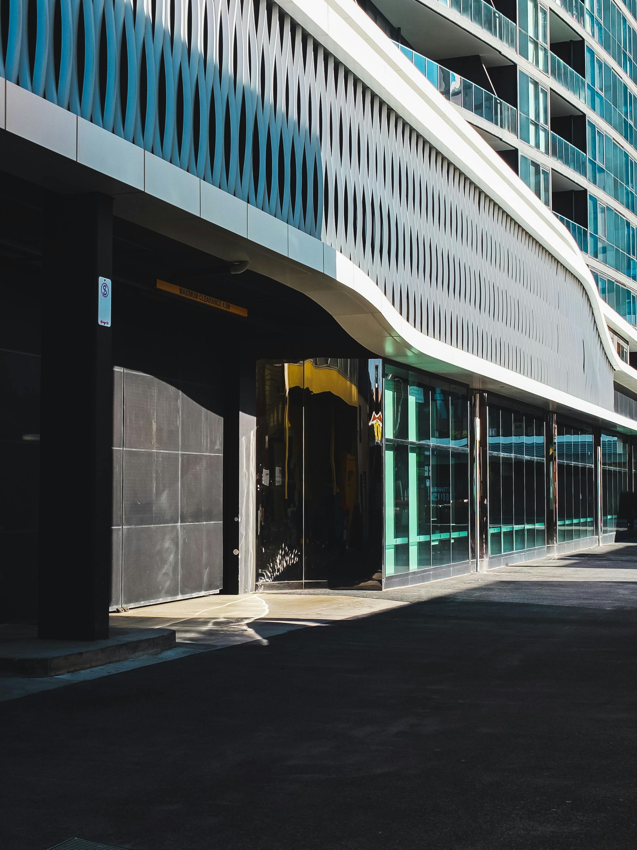 Modern Building Entrance · Free Stock Photo