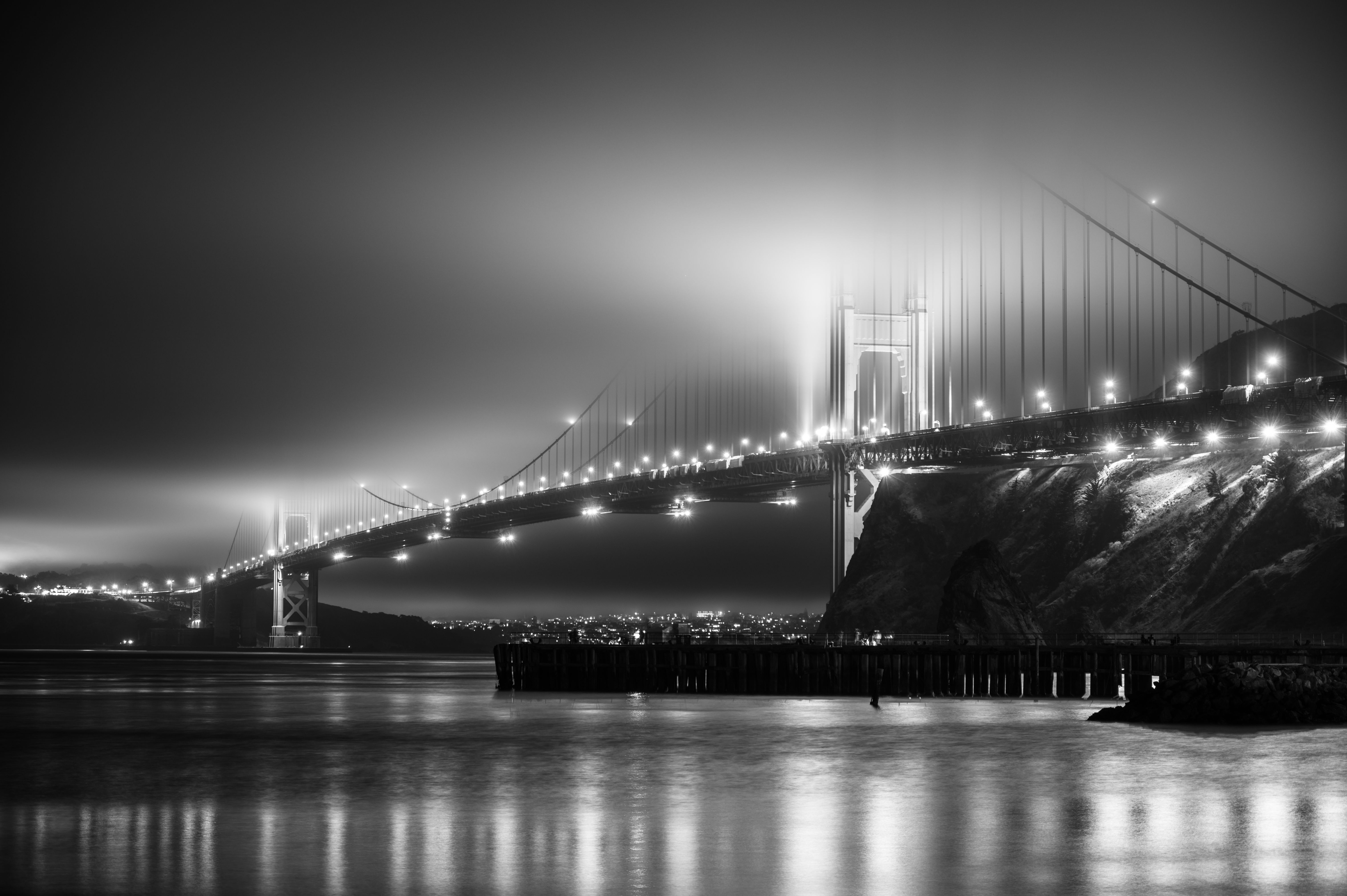 Grayscale Photo of Golden Gate Bridge · Free Stock Photo