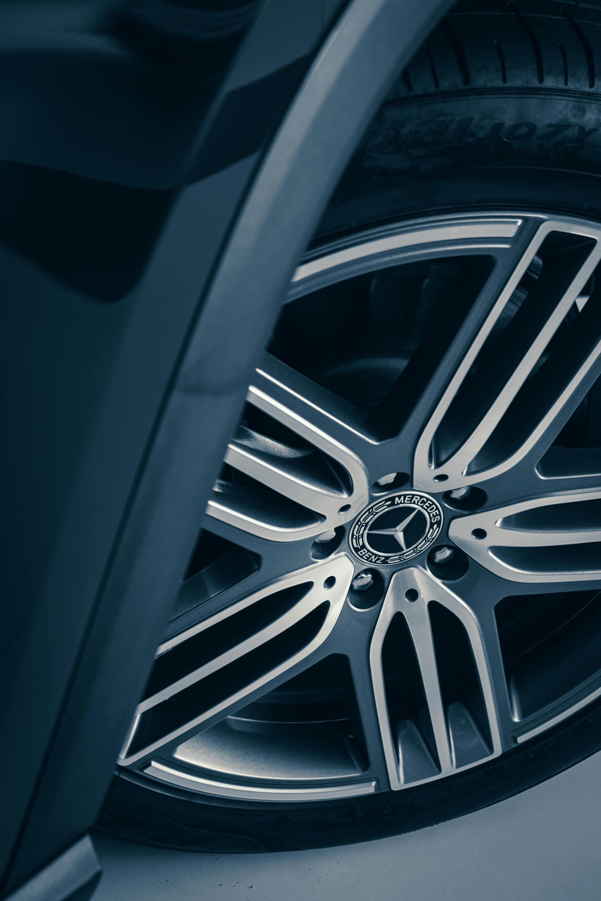 Silver and Black Car Wheel · Free Stock Photo