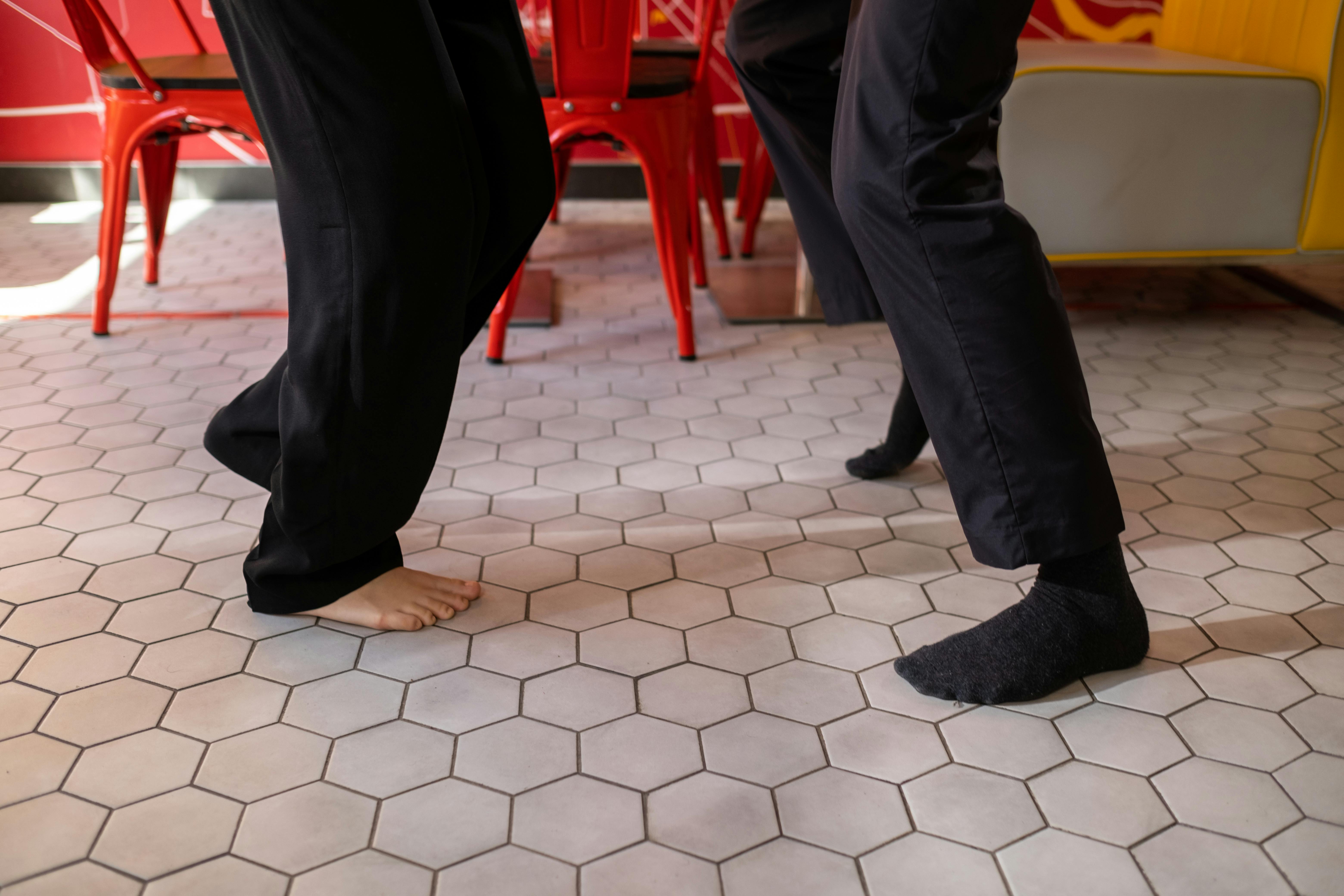 20,000+ Best Dancing Feet Photos · 100% Free Download · Pexels Stock Photos