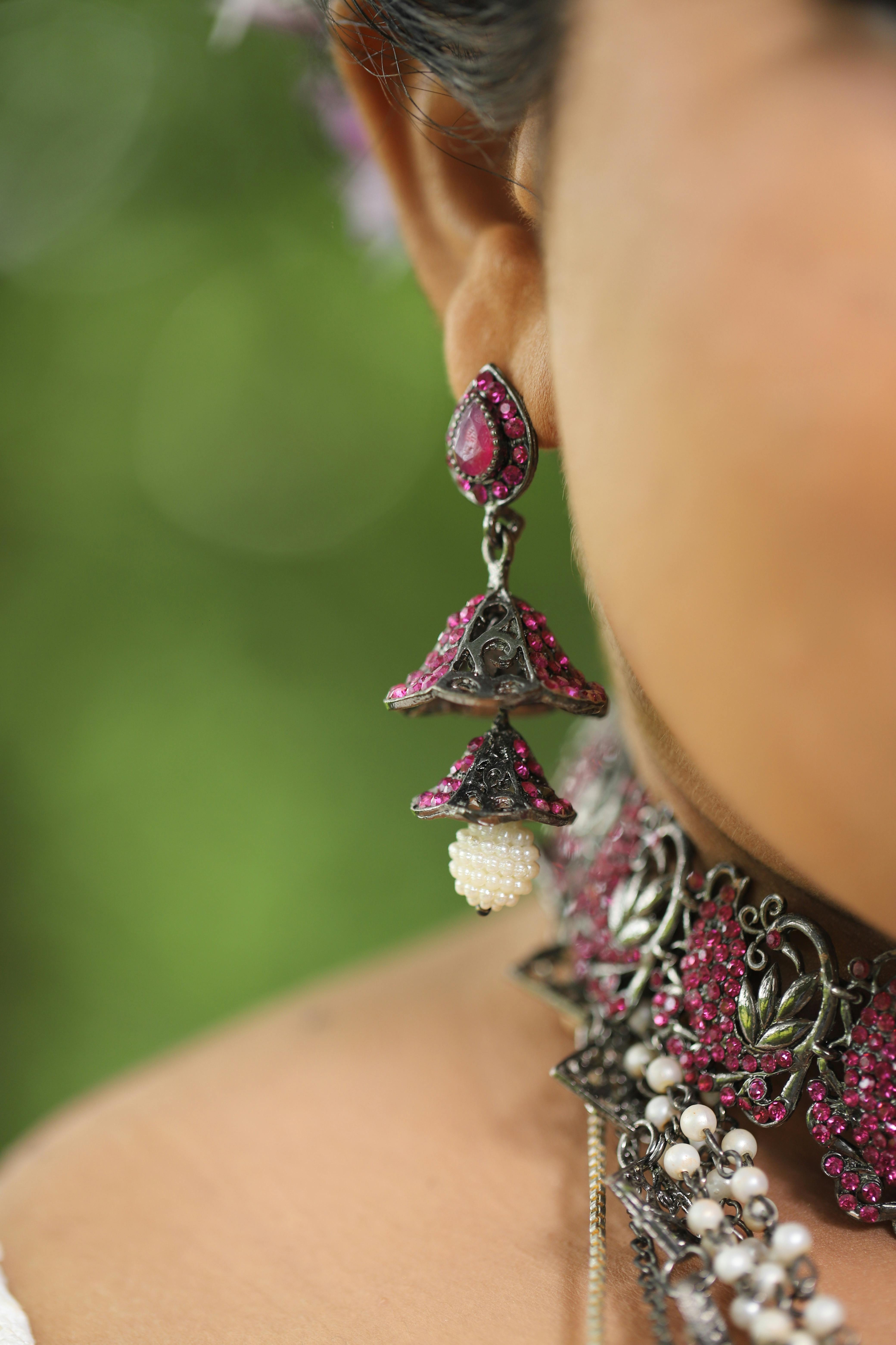 Person Wearing a Dangle Earring · Free Stock Photo
