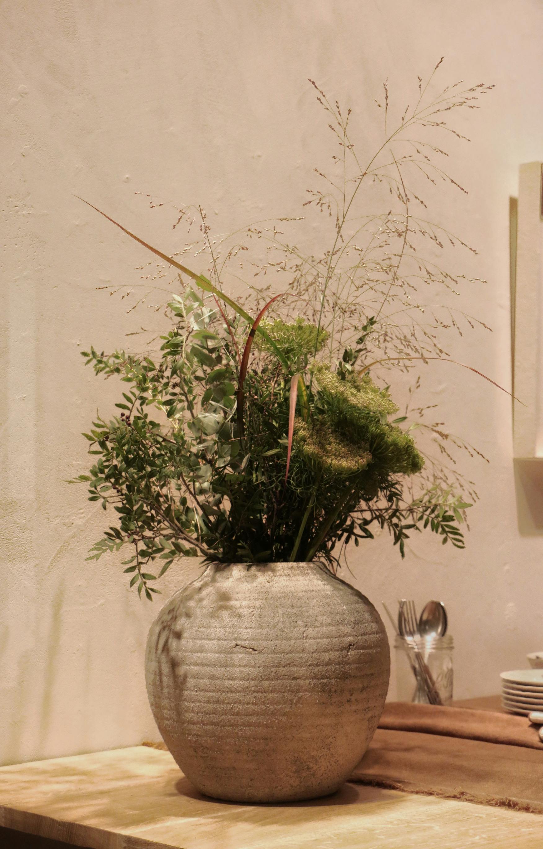 Repaired Vase Photos, Download Free Repaired Vase Stock Photos & HD Images