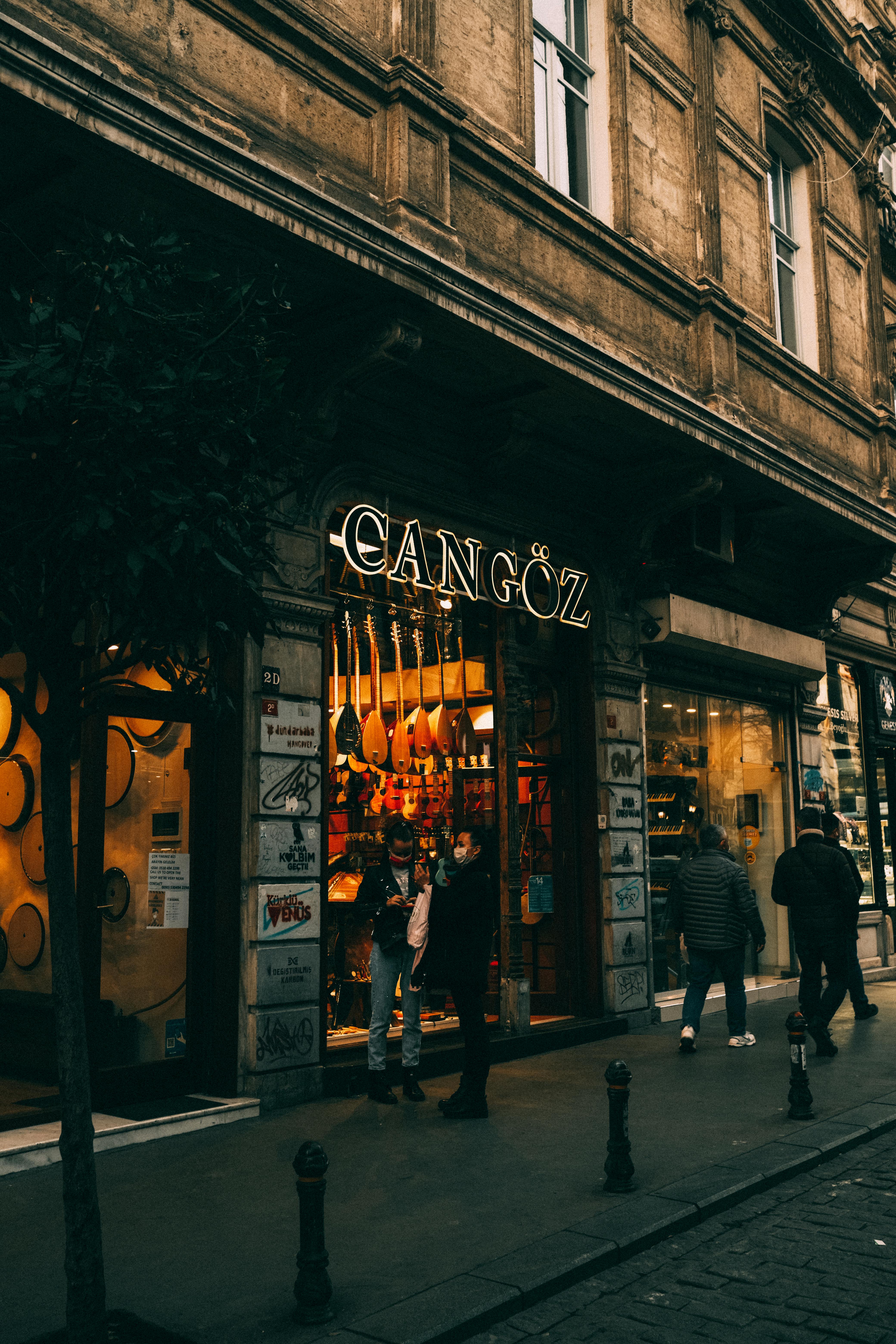 Elegant Facade of Fancy Shops · Free Stock Photo