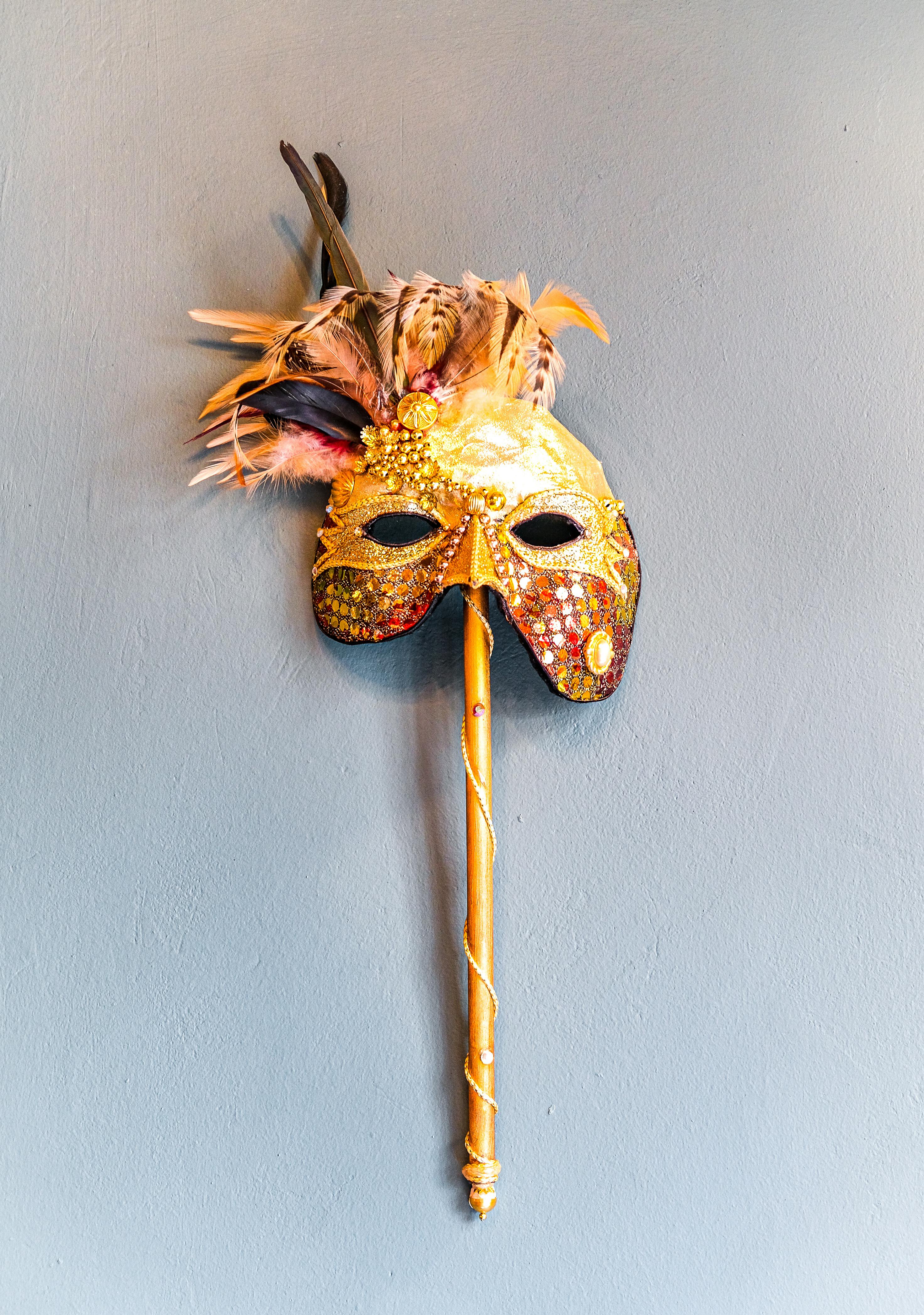 Close-up Photo of Gold Mask · Free Stock Photo