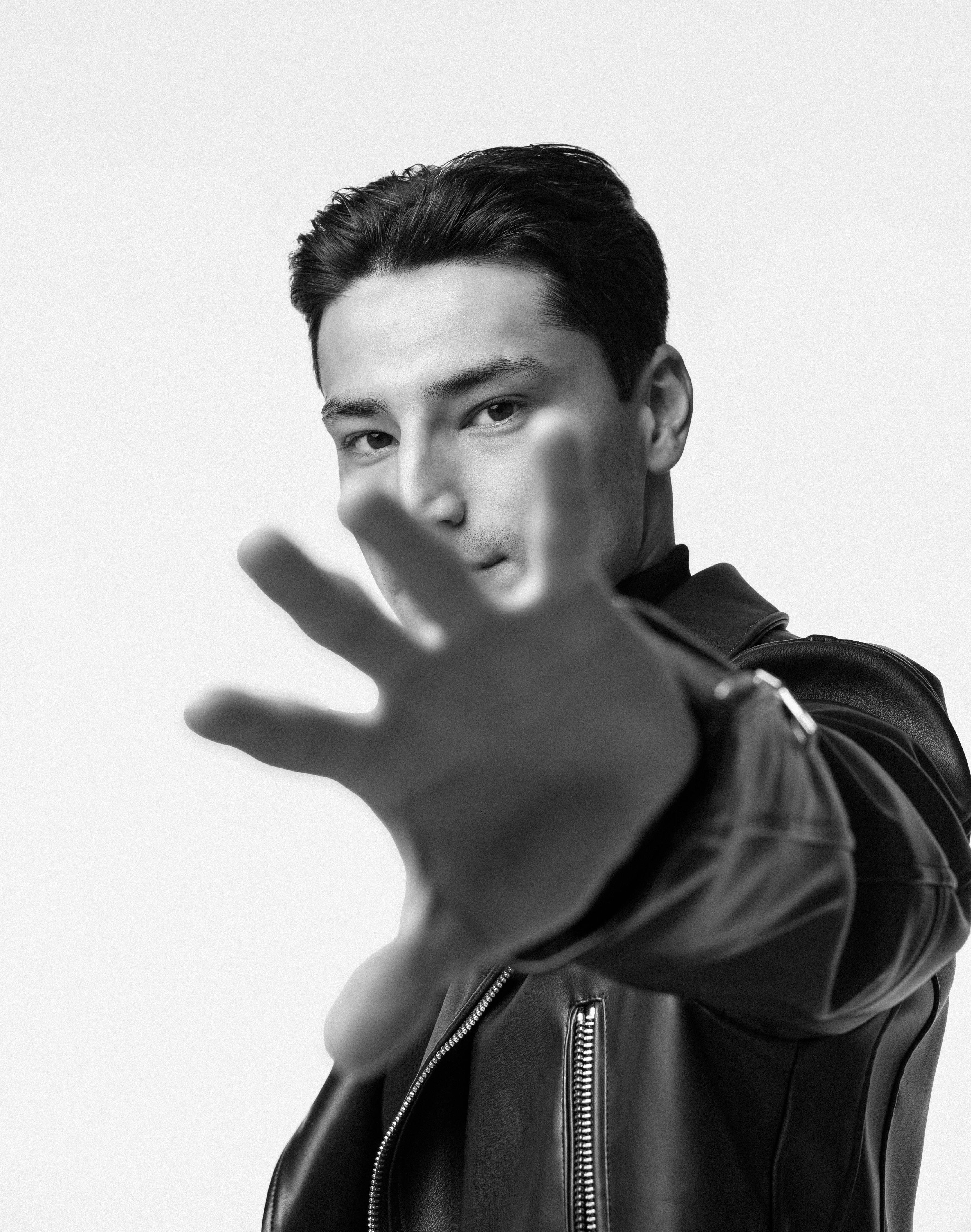 20,000+ Best Serious Photos · 100% Free Download · Pexels Stock Photos