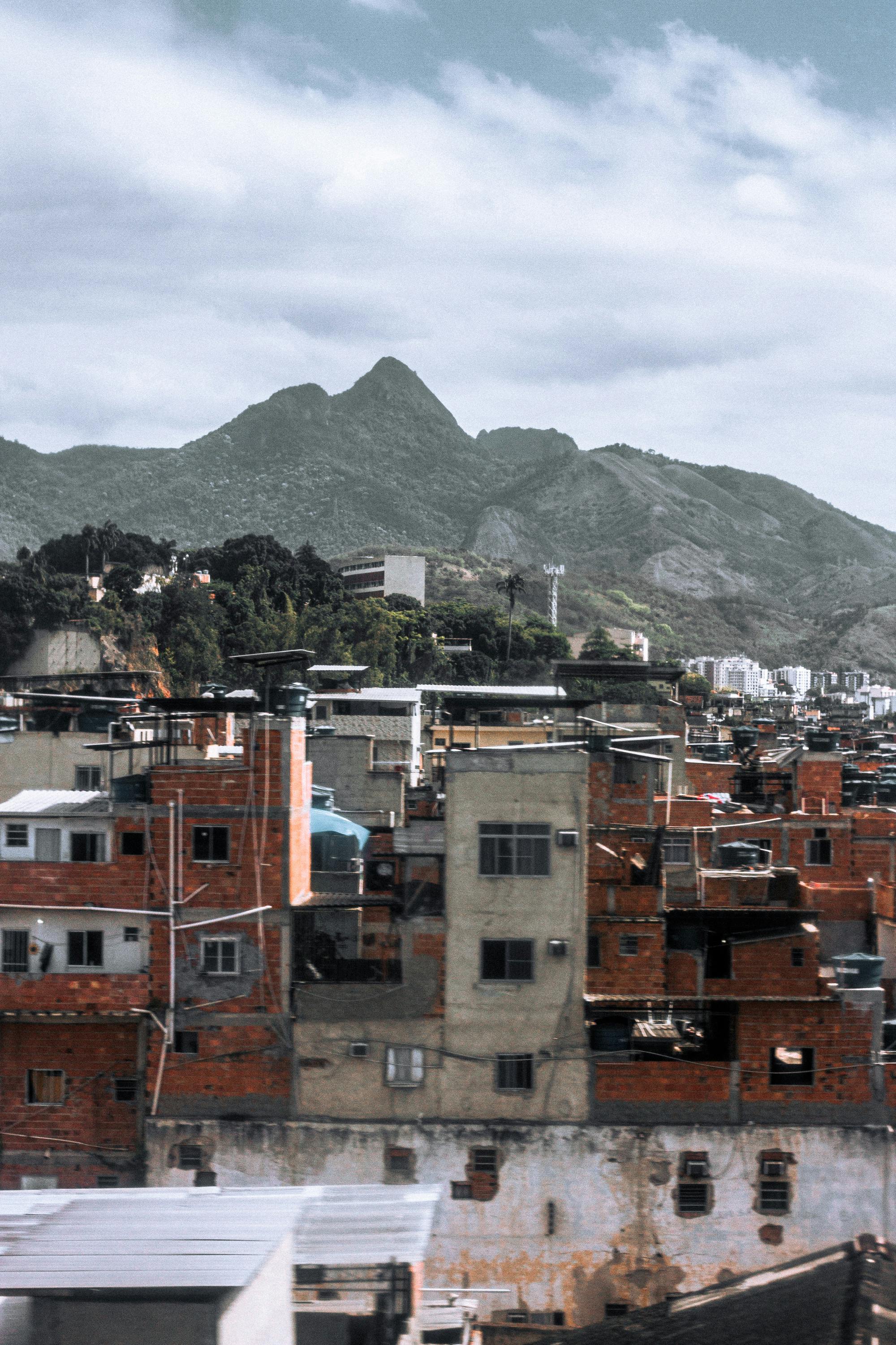 Roof Favela Photos, Download The BEST Free Roof Favela Stock Photos ...