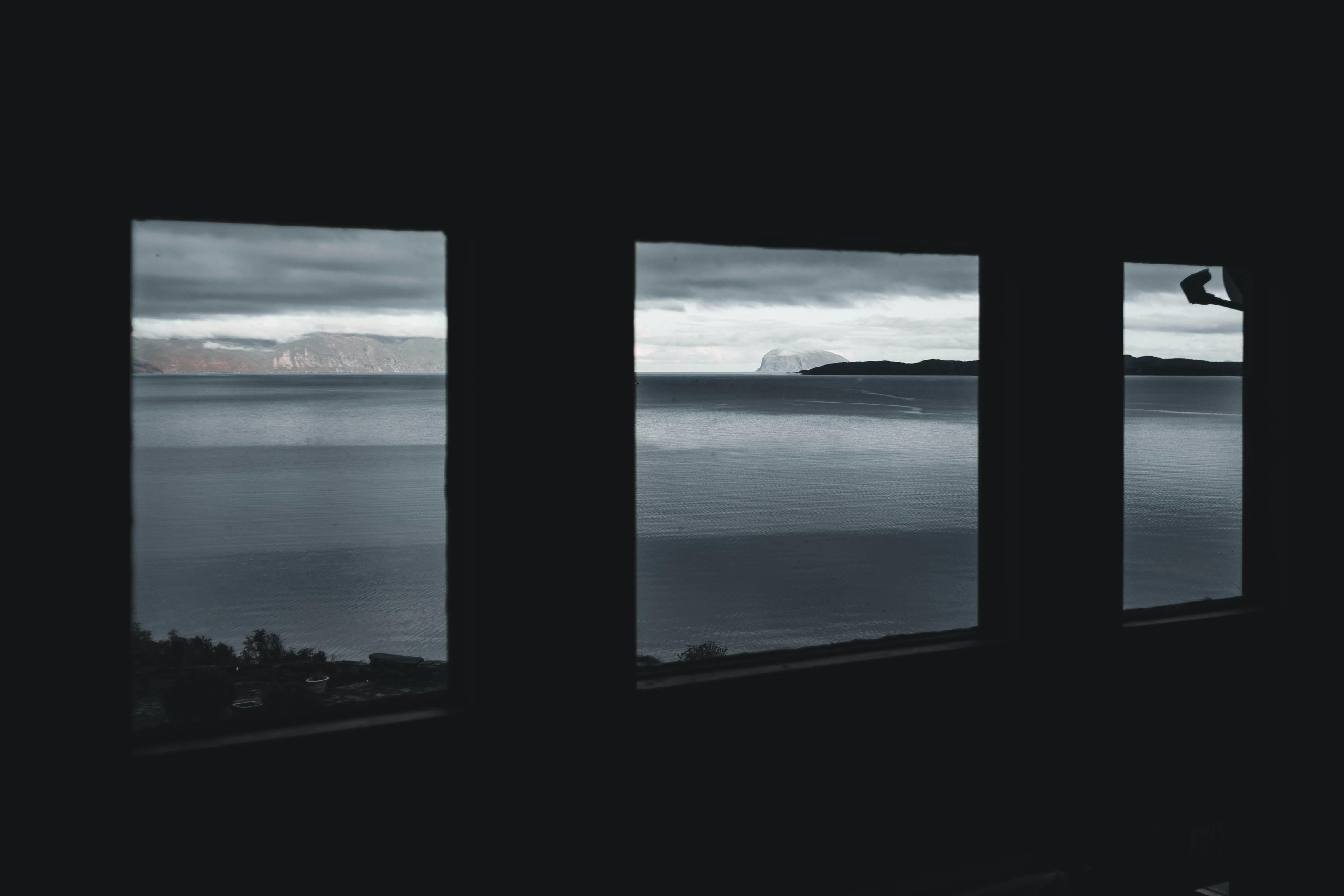 Storm Windows Photos, Download The BEST Free Storm Windows Stock Photos ...