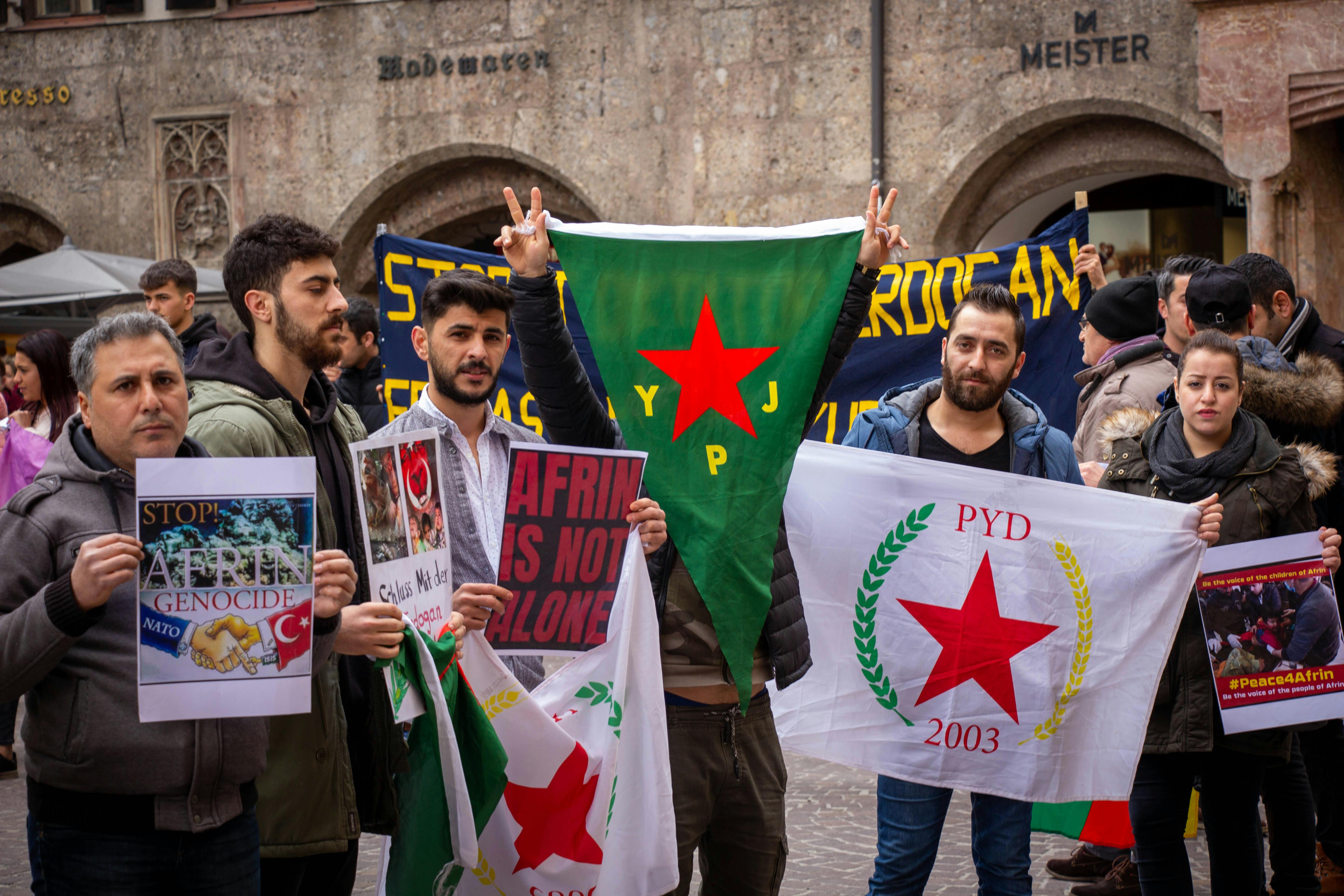 Men Protesting · Free Stock Photo