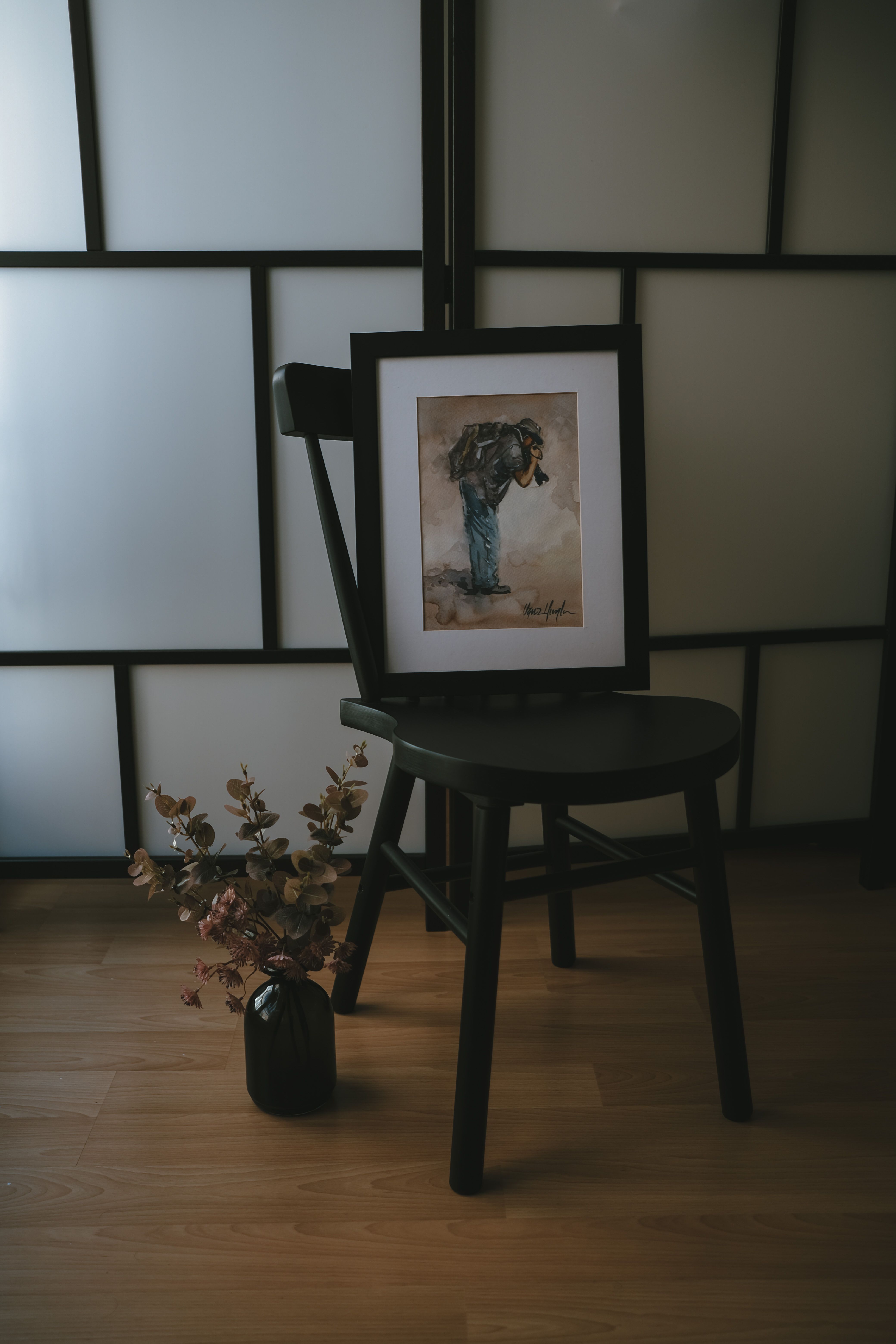 A Wooden Picture Frame on a Chair · Free Stock Photo
