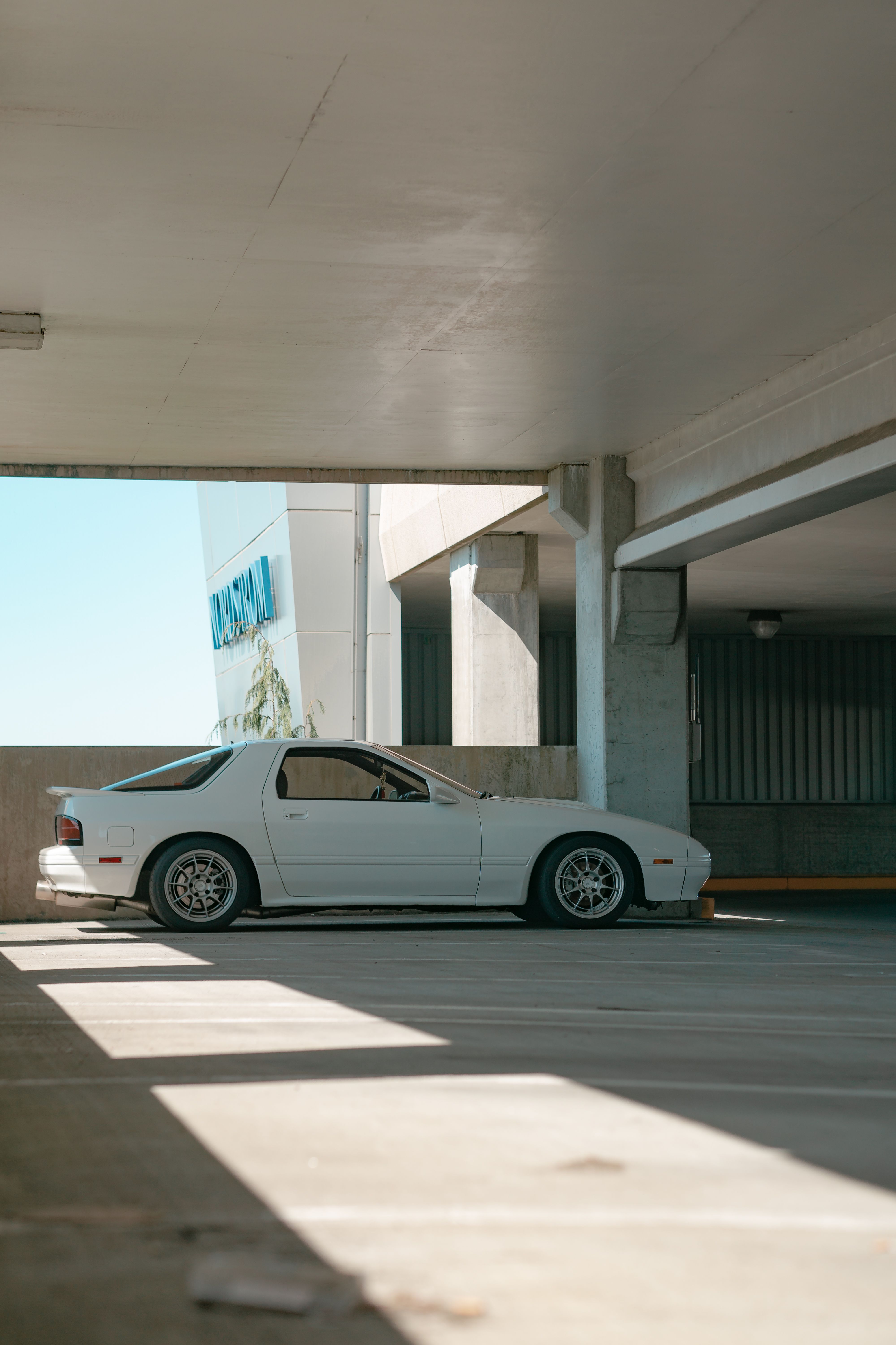 Car Lot Photos, Download The BEST Free Car Lot Stock Photos & HD Images