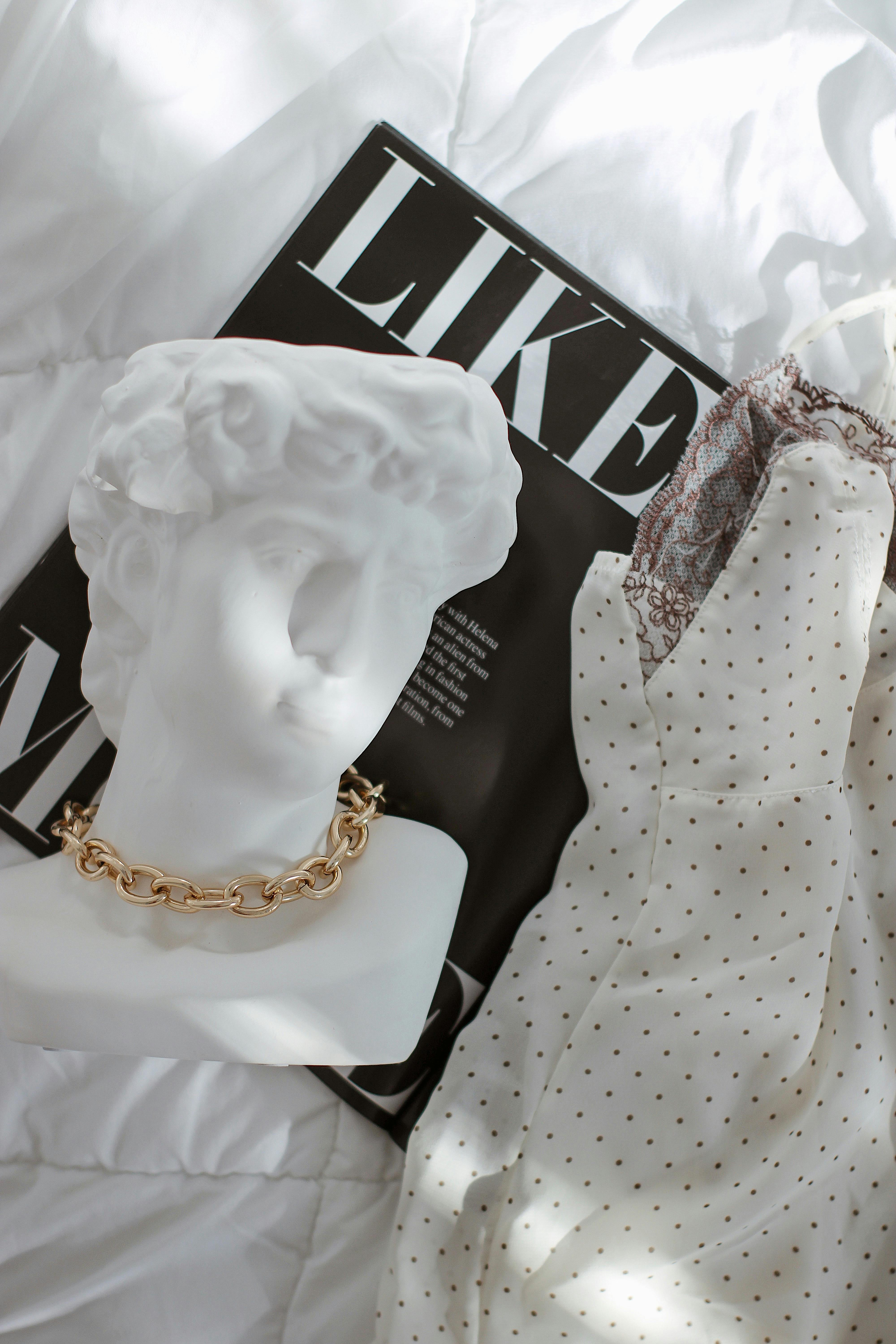 Fashion Accessories On Wooden Background Photos, Download The BEST Free ...