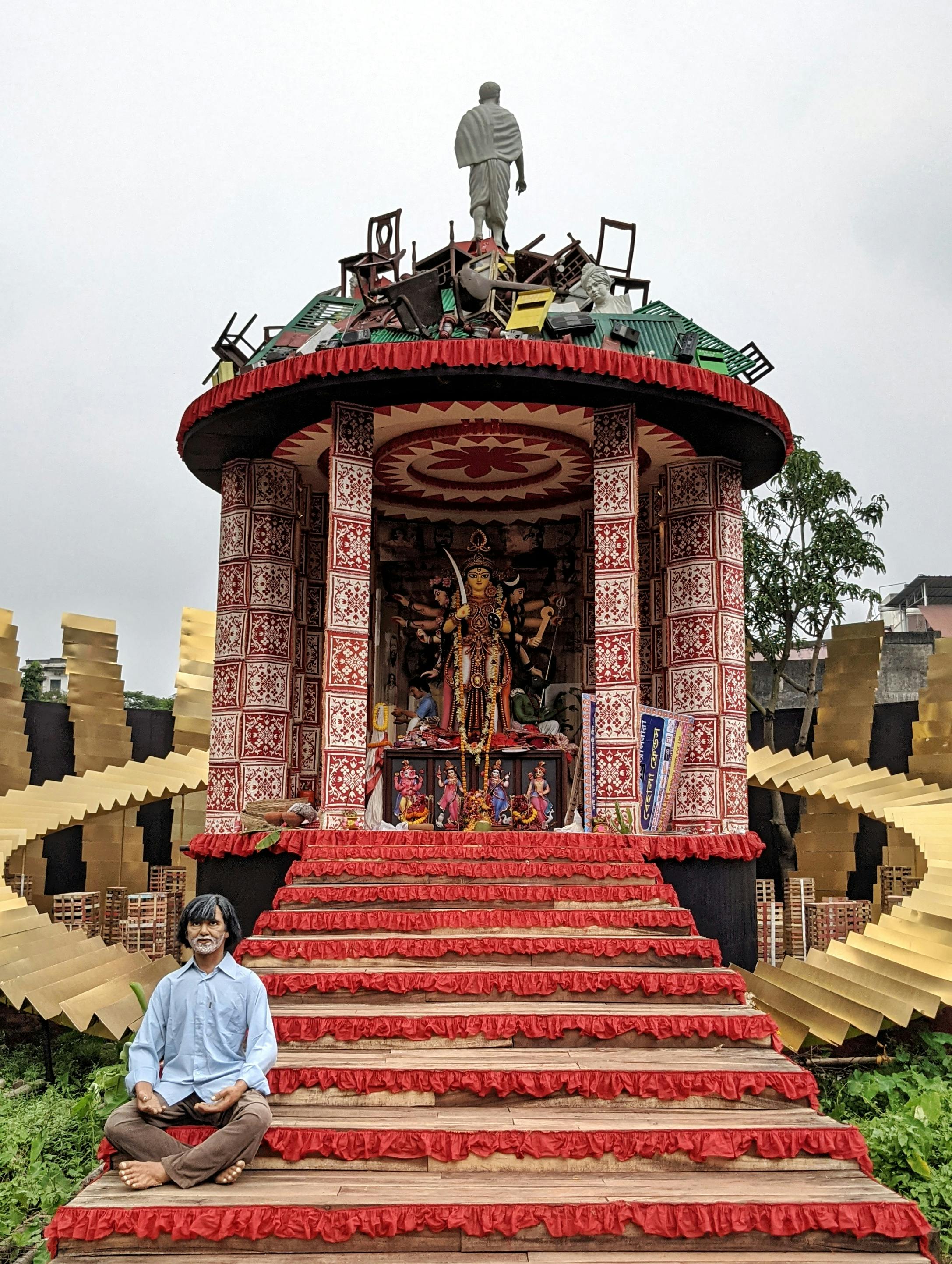 Multicoloured Festival Statue · Free Stock Photo