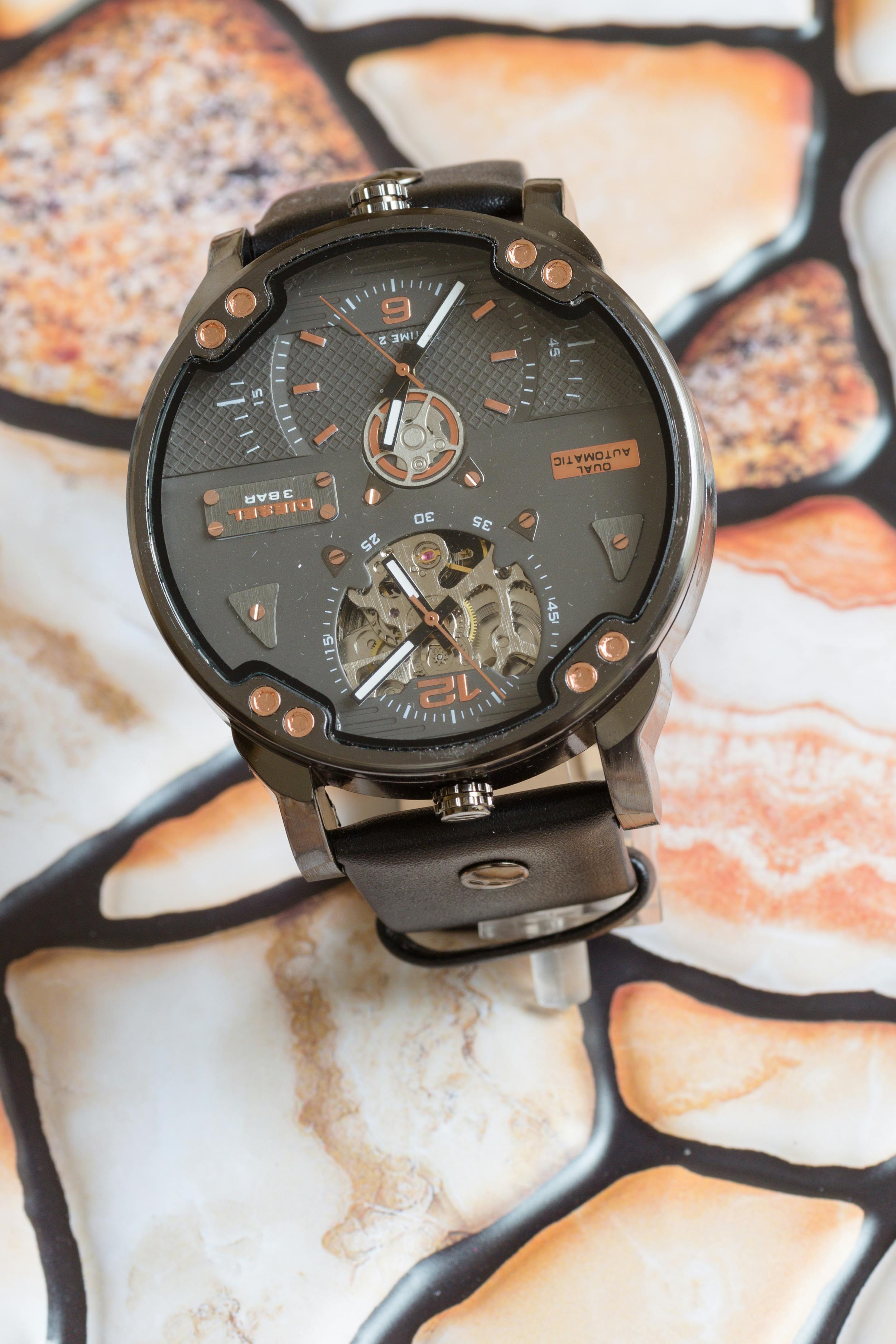 Tourbillons Photos, Download The BEST Free Tourbillons Stock Photos ...