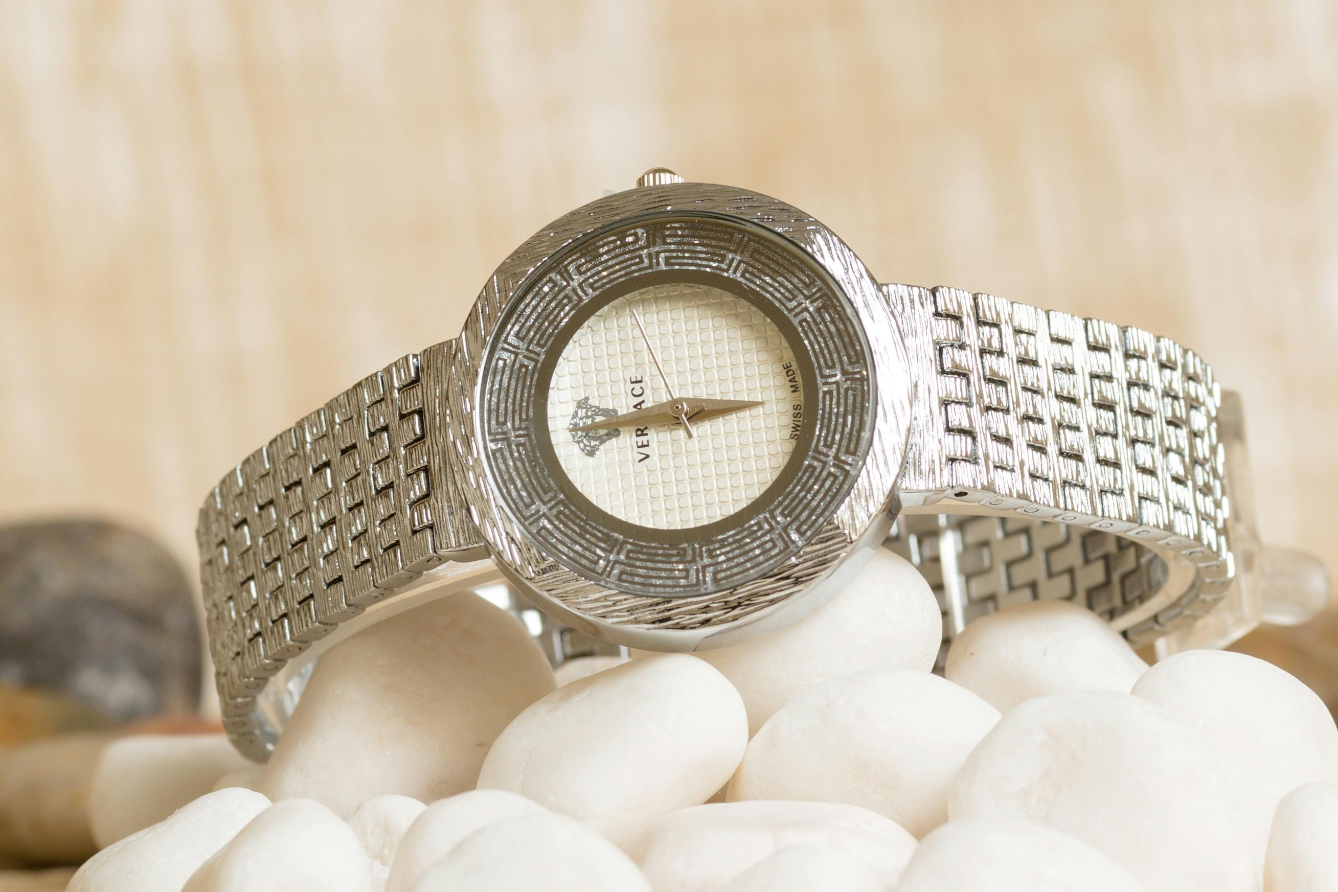 Luxury Watch Faces Photos, Download The BEST Free Luxury Watch Faces ...