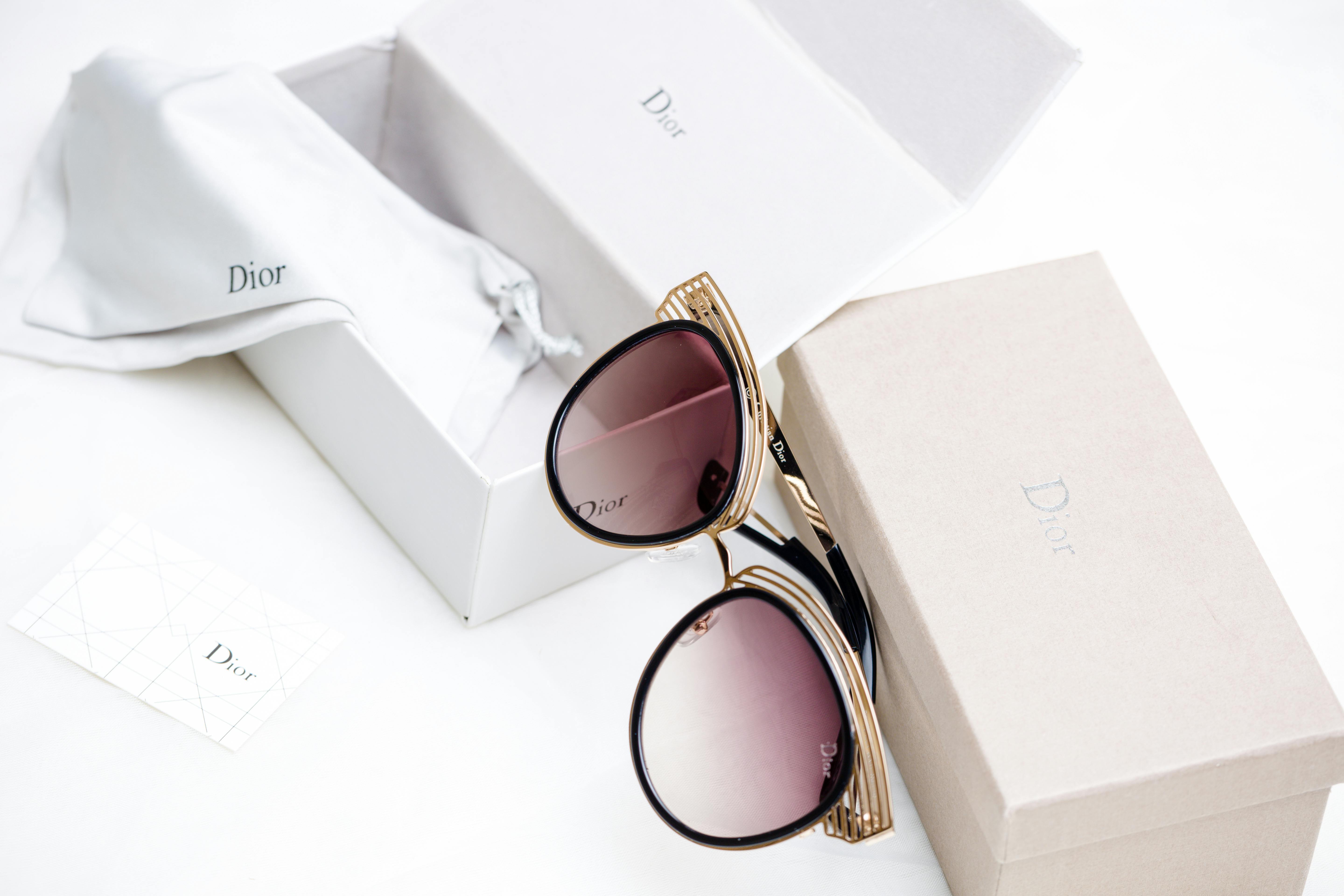 Fashion Boxes Photos, Download Free Fashion Boxes Stock Photos & HD Images