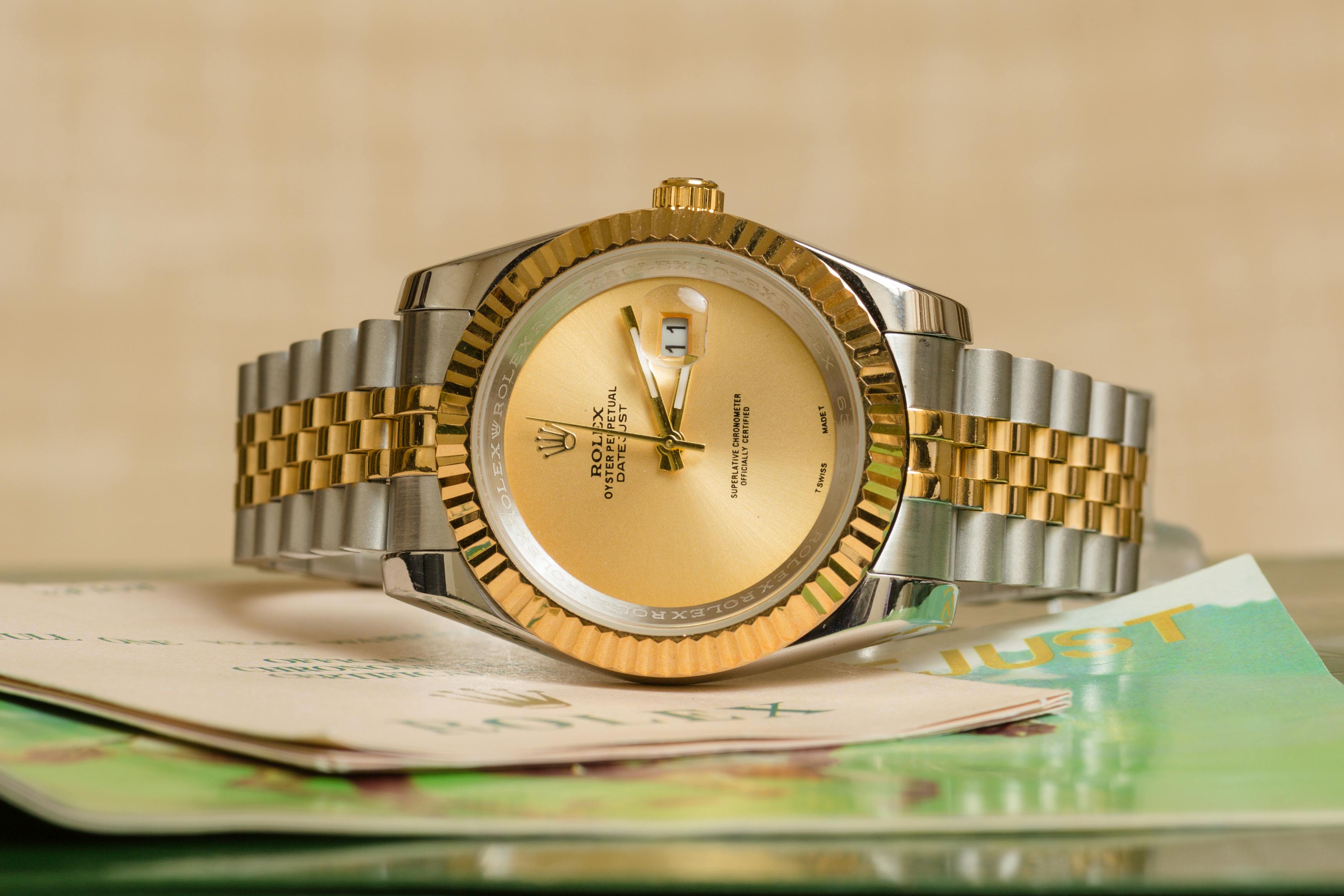 Round Rolex Analog Watch With Silver-colored Link Bracelet · Free Stock ...