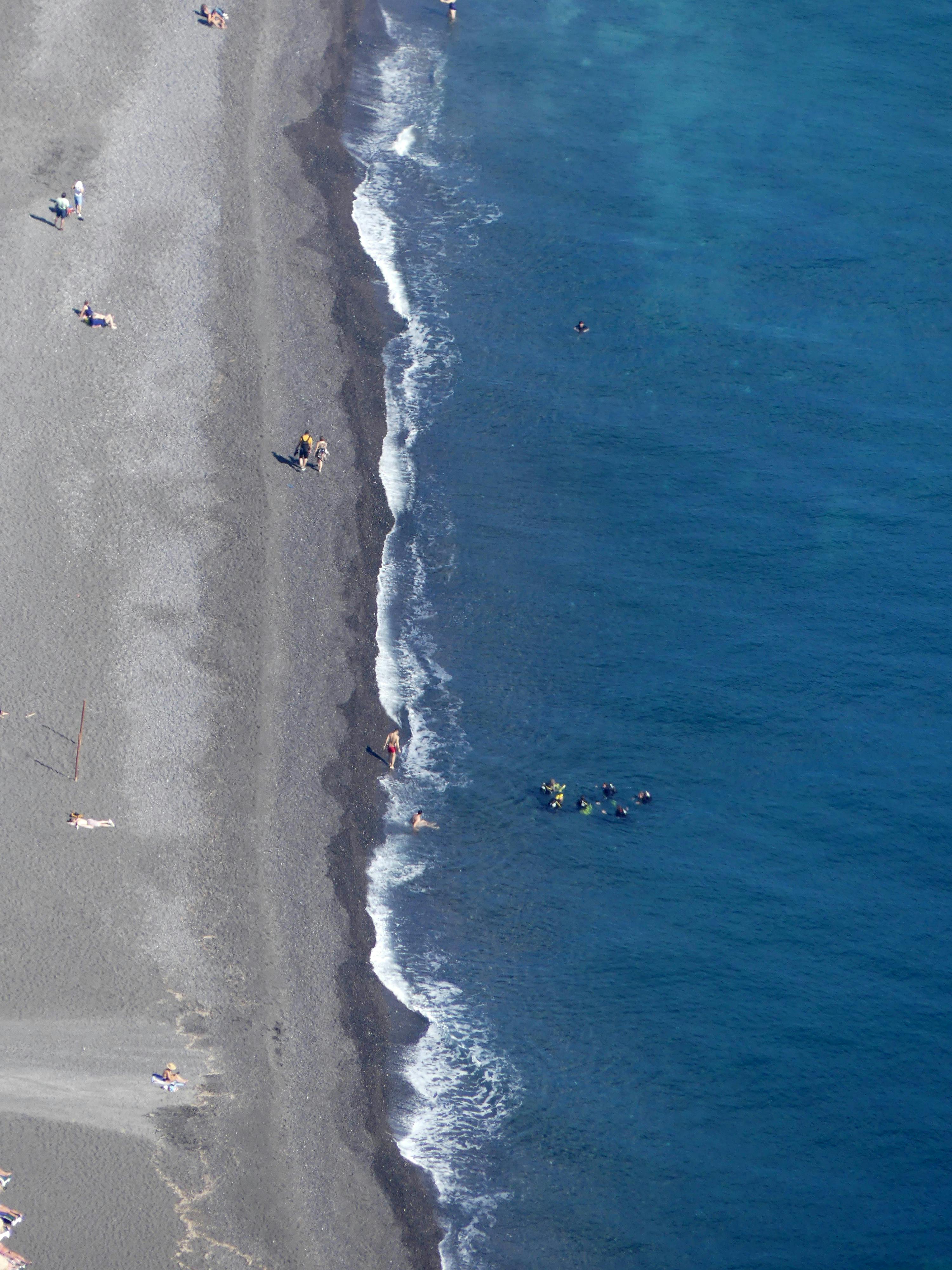 Aerial Photography of a Beach · Free Stock Photo