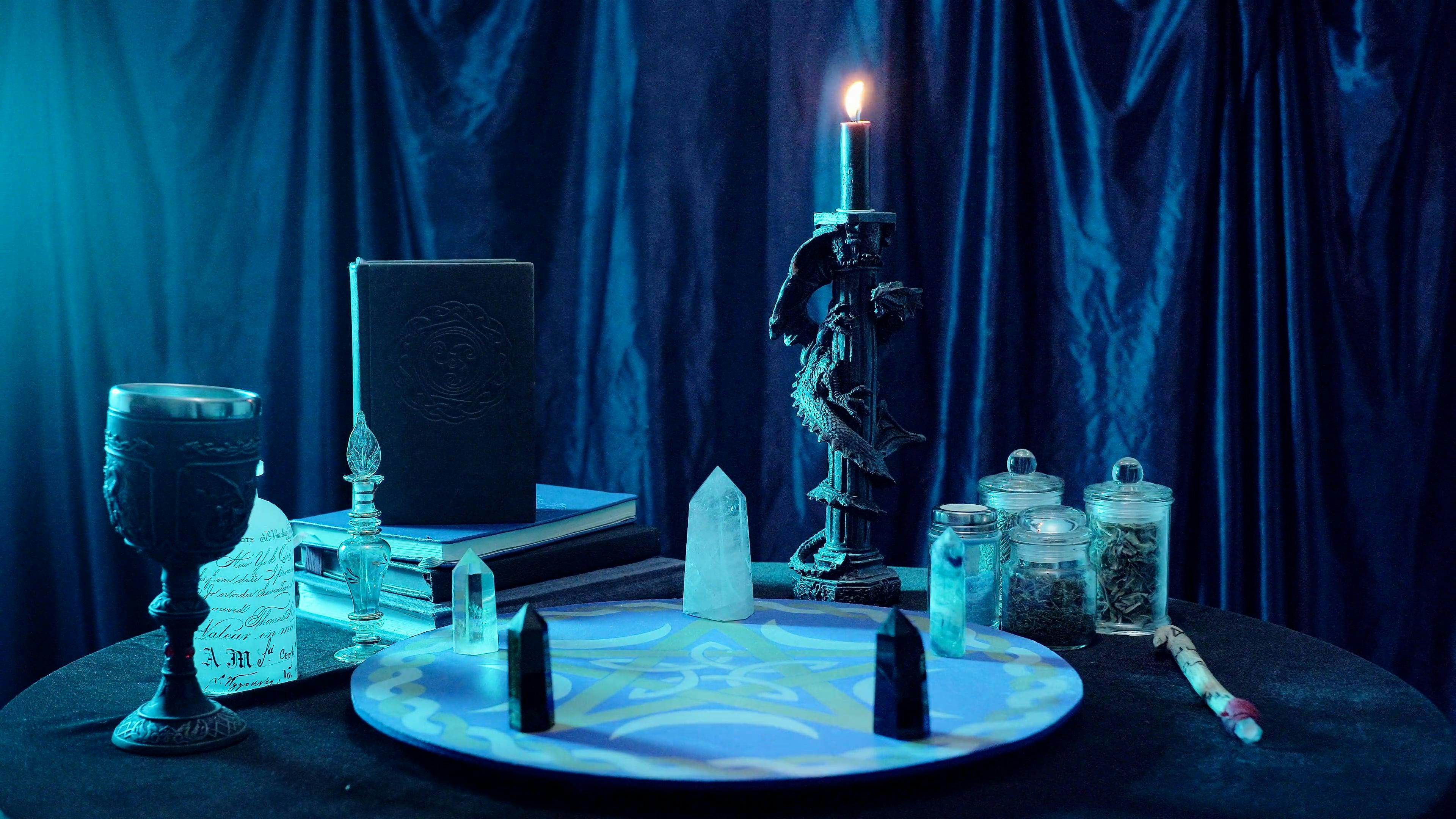 Vídeos de stock gratuitos sobre adentro, alquimia, altar, ambiente ...