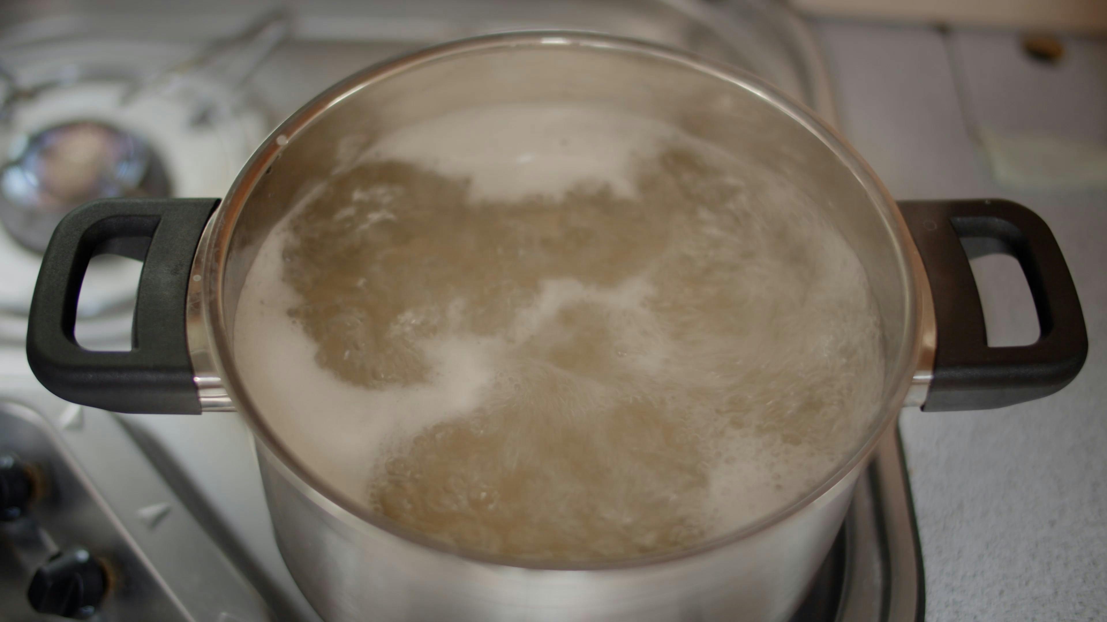 Close-up of Boiling Water Free Stock Video Footage, Royalty-Free 4K ...