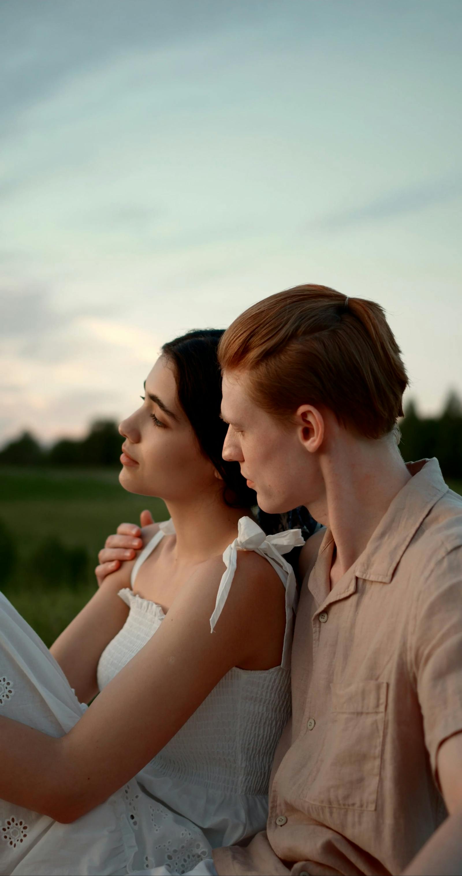 Couple Hug Videos, Download The BEST Free 4k Stock Video Footage ...