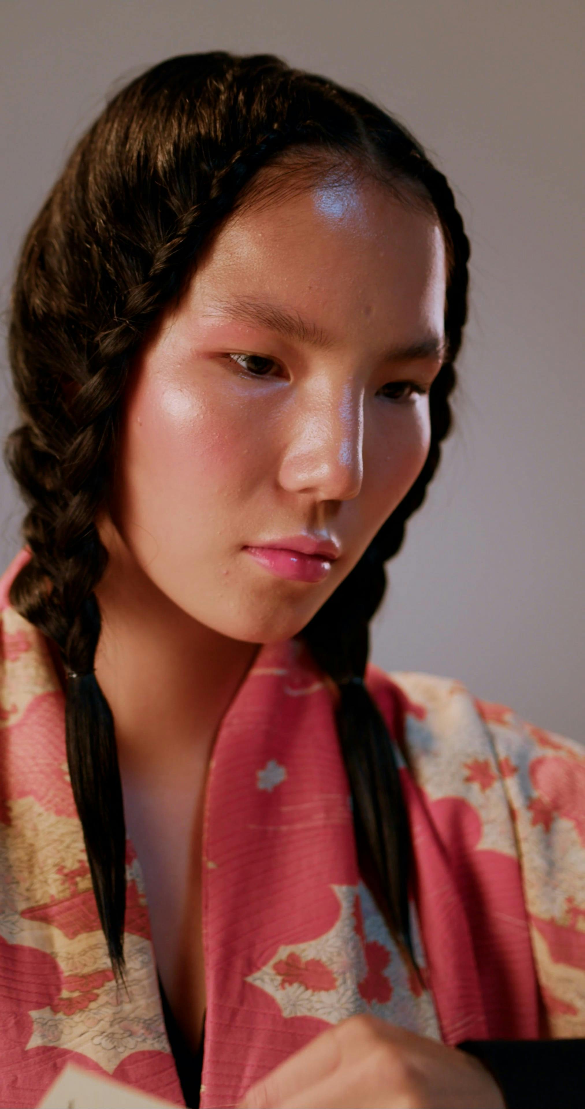 Uniqlo Model Videos, Download The BEST Free 4k Stock Video Footage ...