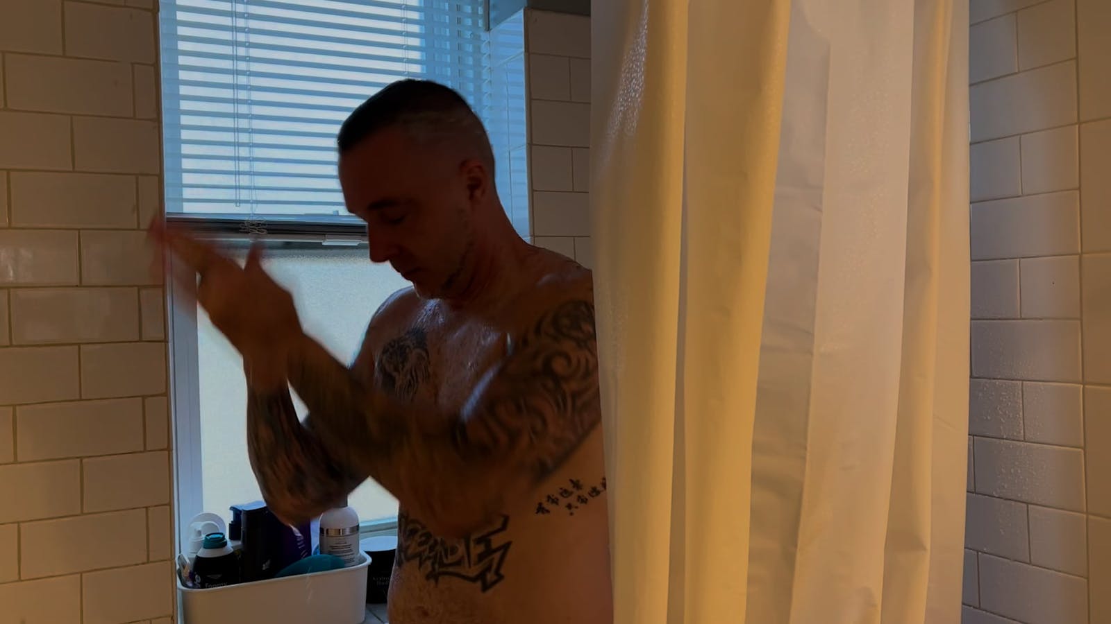 Washing Hair In Shower Videos, Download The BEST Free 4k Stock Video Footage & Washing Hair In ...