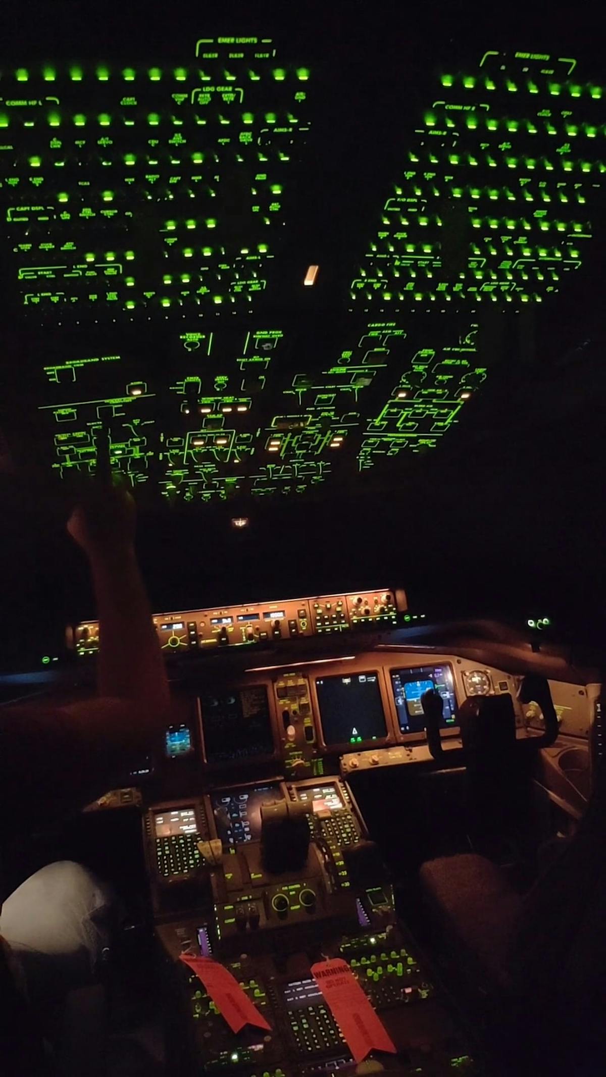 Airplane Cockpit Videos, Download The BEST Free 4k Stock Video Footage ...