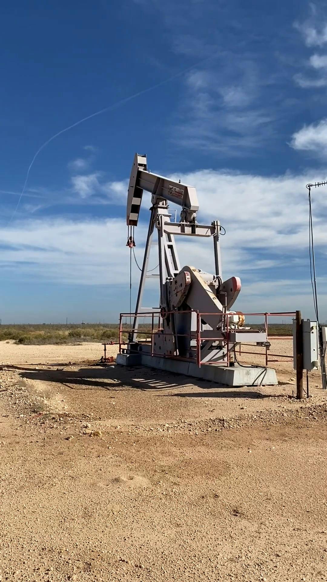 Oil Mine Videos, Download The BEST Free 4k Stock Video Footage & Oil ...