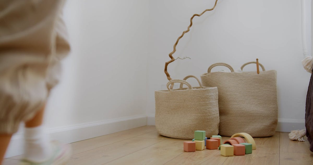 Back To Home Videos, Download The BEST Free 4k Stock Video Footage ...