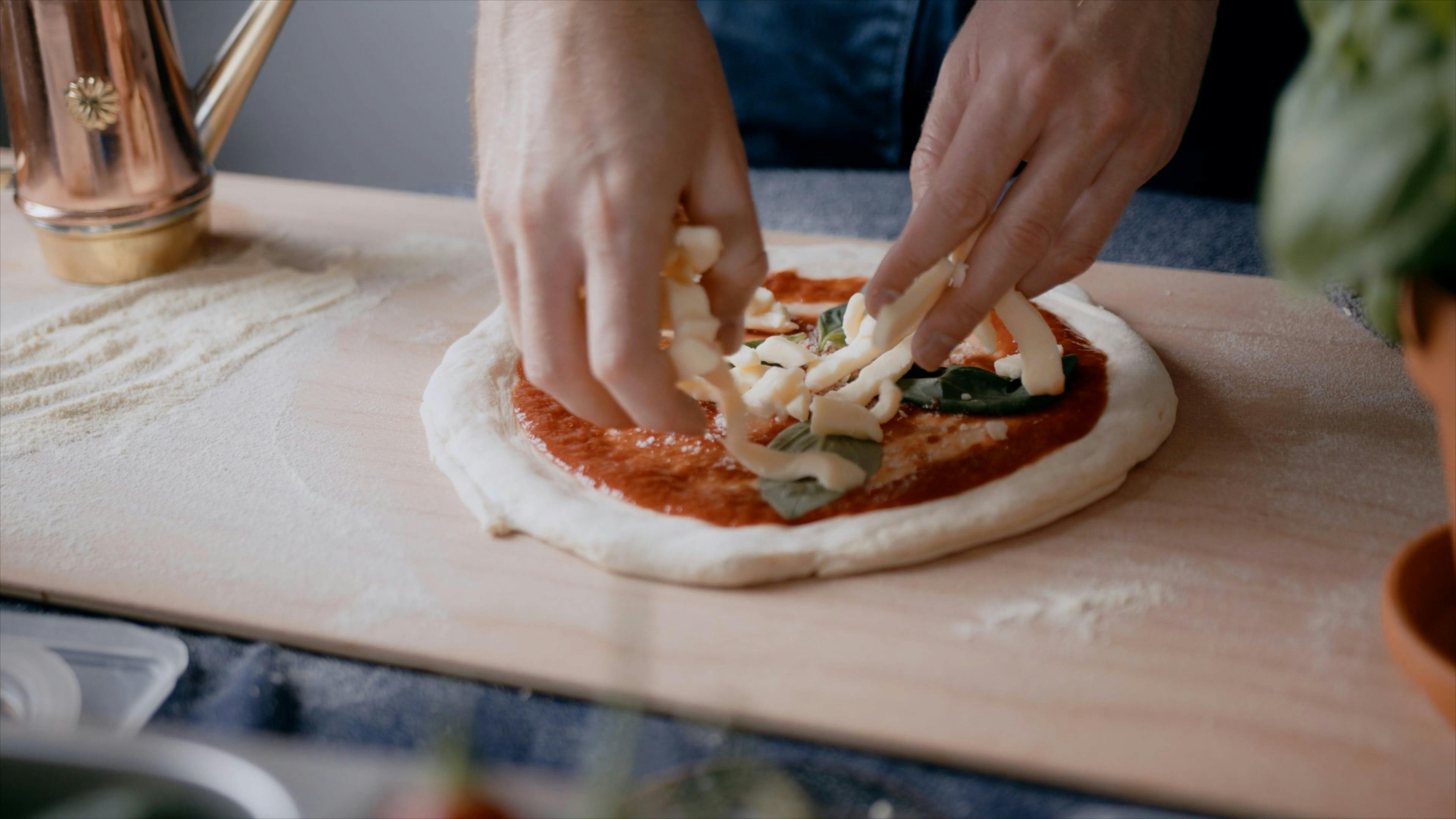 Pizza Making Videos, Download The BEST Free 4k Stock Video Footage ...