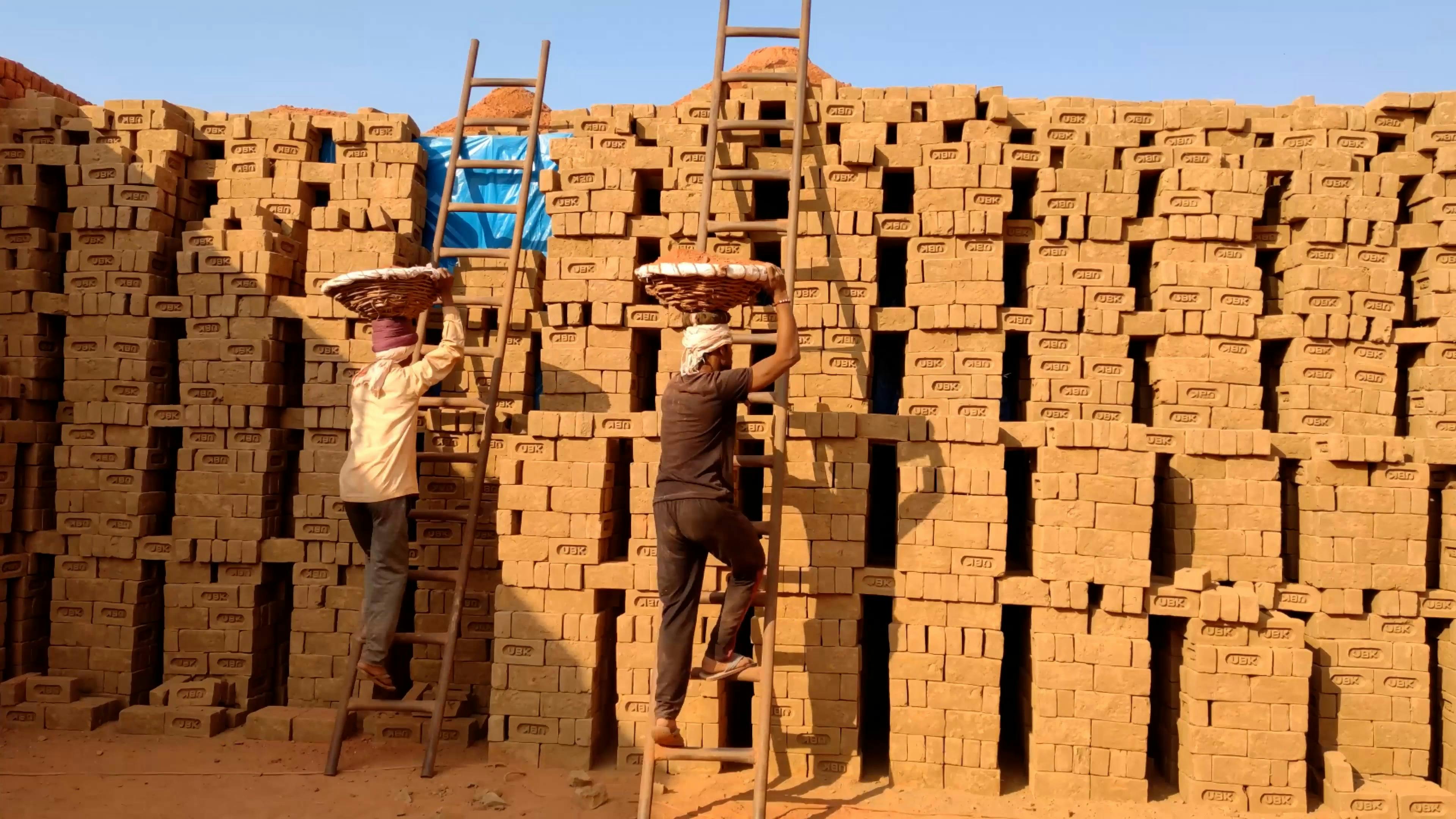 Brick Stacking Videos, Download The BEST Free 4k Stock Video Footage ...