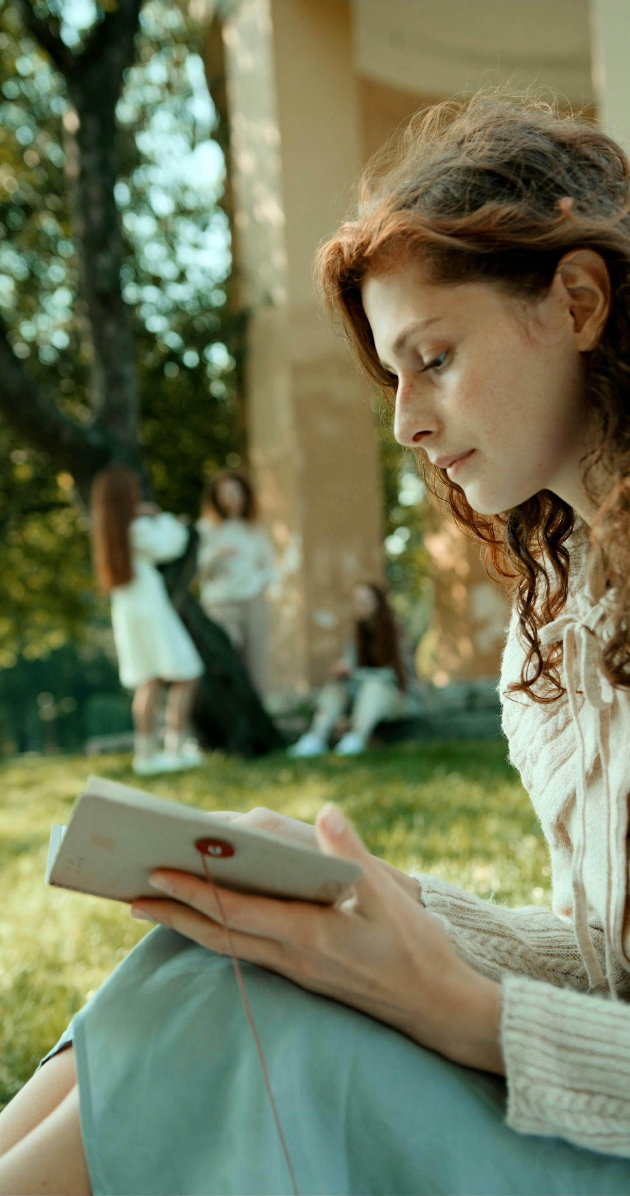 Closing Notebook Videos, Download The BEST Free 4k Stock Video Footage ...